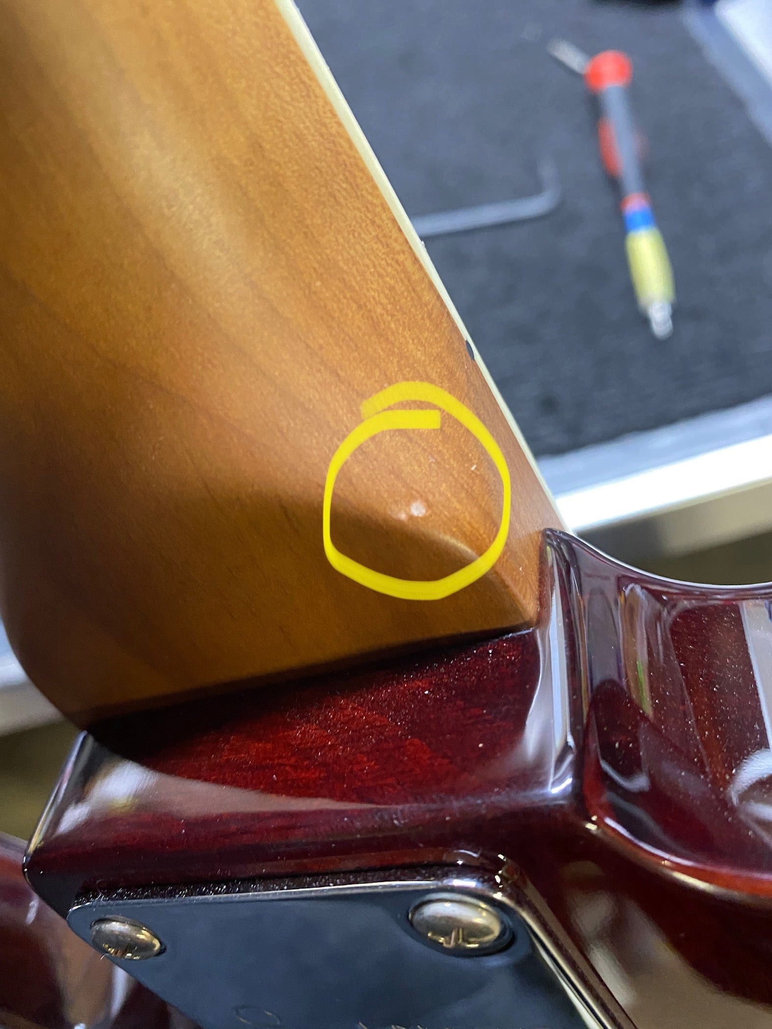 Sire Marcus Miller V5R Alder 4-String Tobacco Sunburst – Chicago Music ...