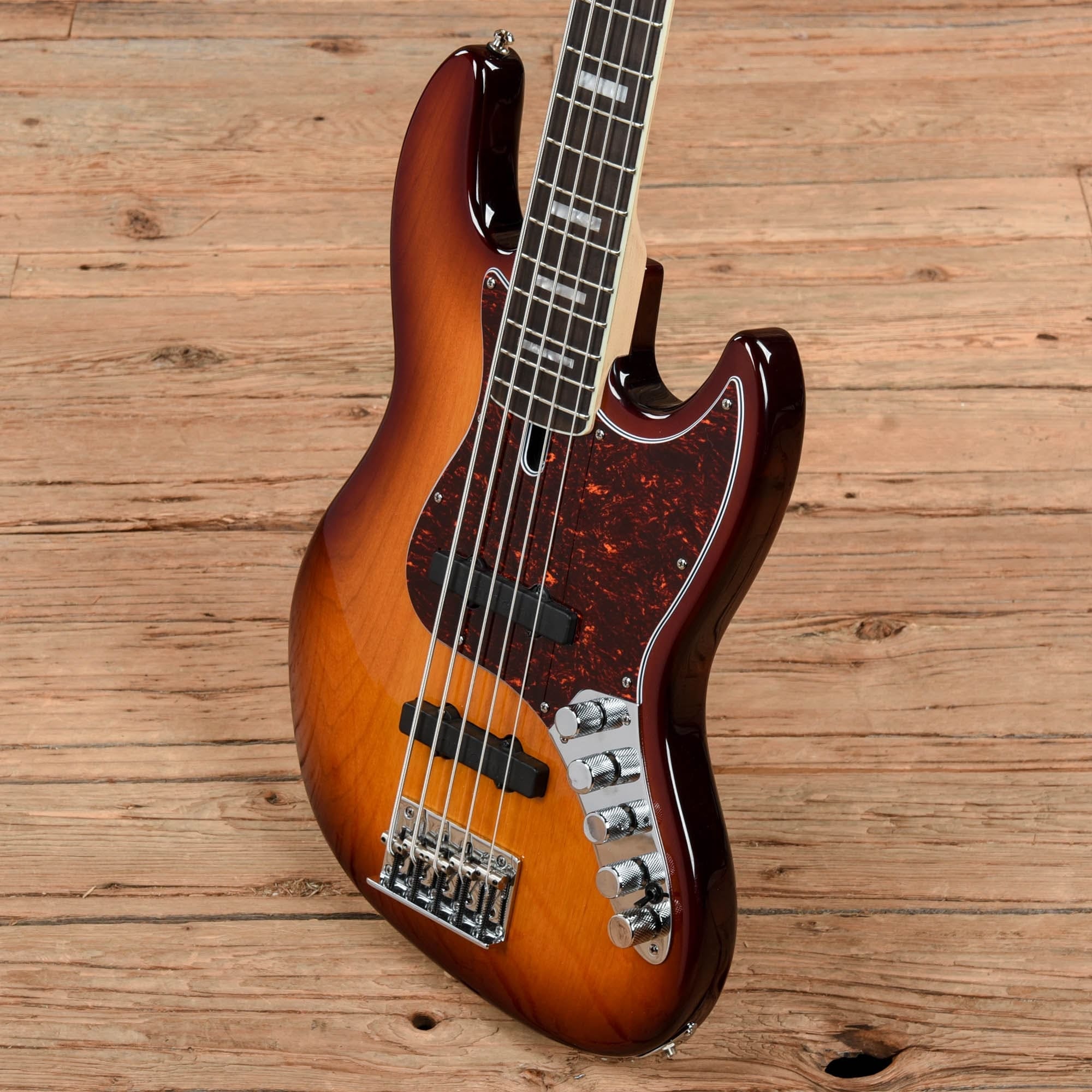 Sire 2nd Generation Marcus Miller V7 5-String Sunburst 2022 – Chicago ...