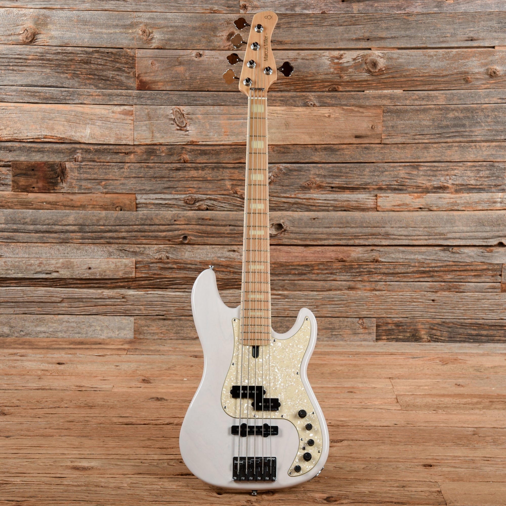 Sire Marcus Miller P7 5-String White – Chicago Music Exchange