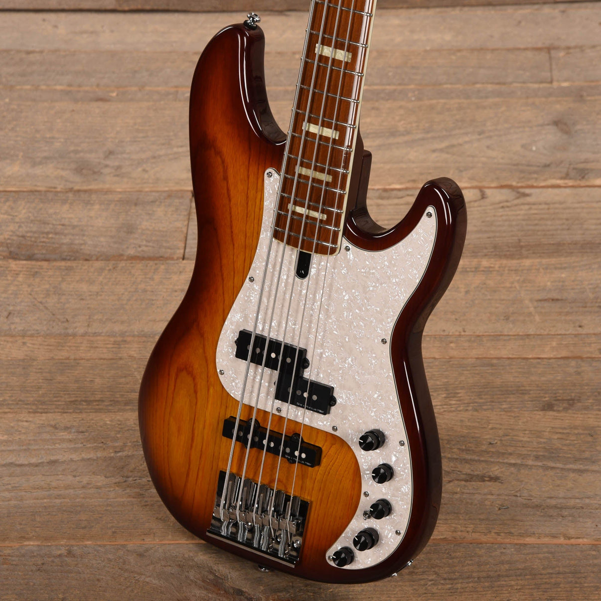 Sire Marcus Miller P8 Swamp Ash 5-String Tobacco Sunburst – Chicago ...