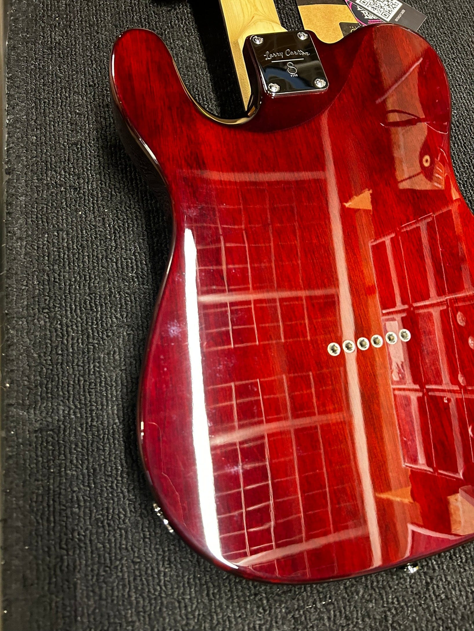 Sire Larry Carlton T3 Tobacco Sunburst – Chicago Music Exchange