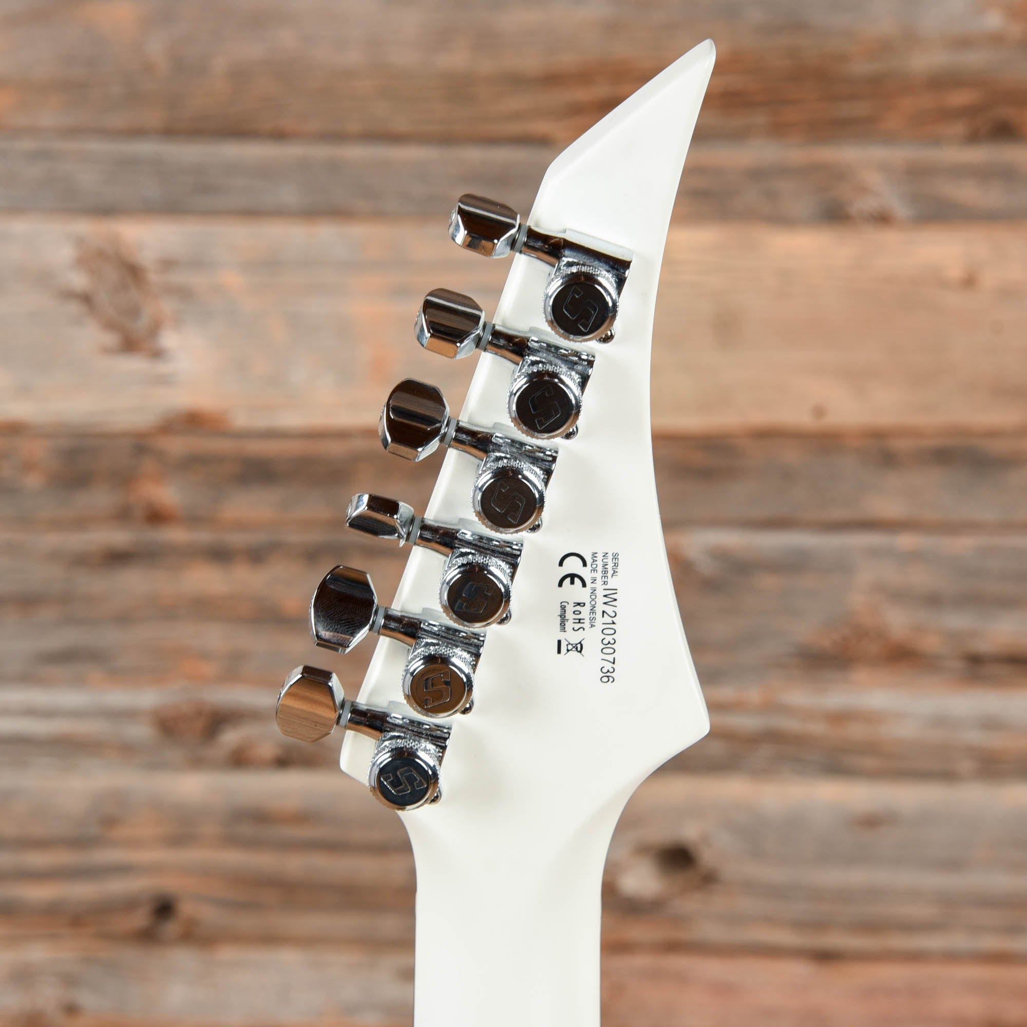 Solar V1.6 Vinter Pearl White Matte 2021 – Chicago Music Exchange