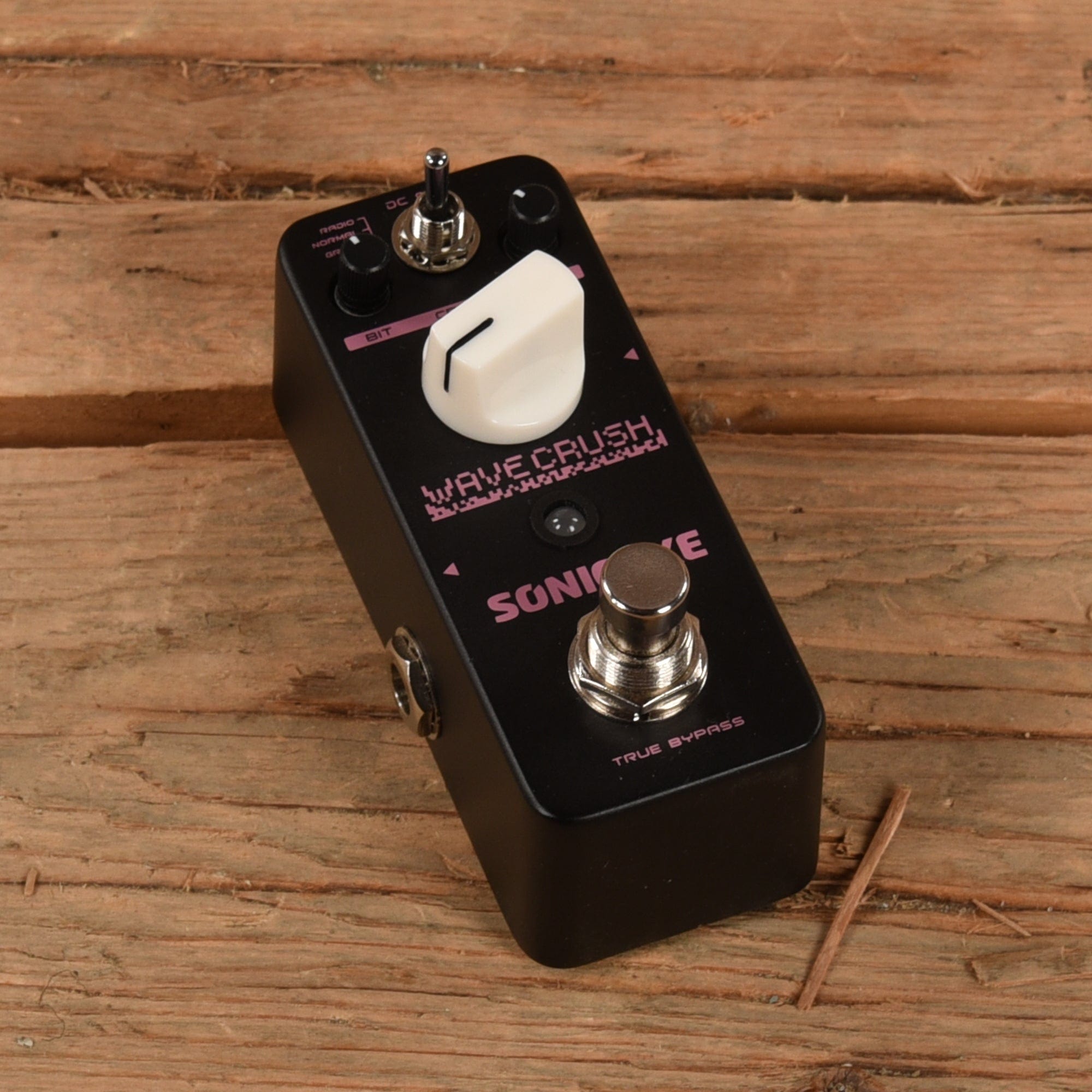 Sonicake Wavecrush – Chicago Music Exchange