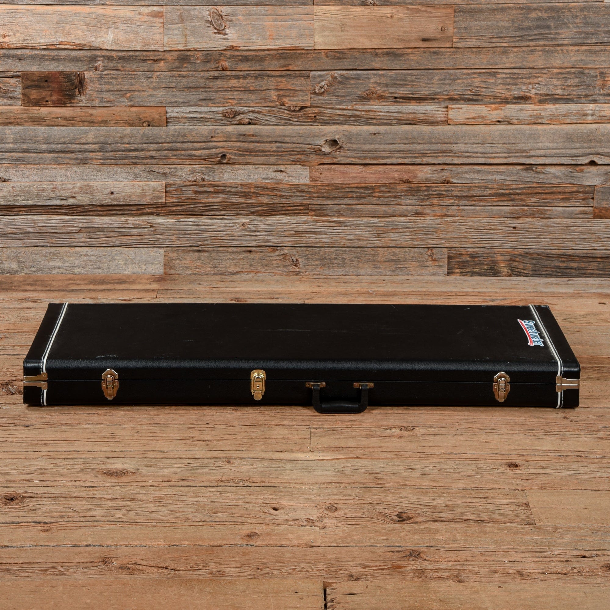 Spector Legend 4 Standard Sunburst 2020 – Chicago Music Exchange