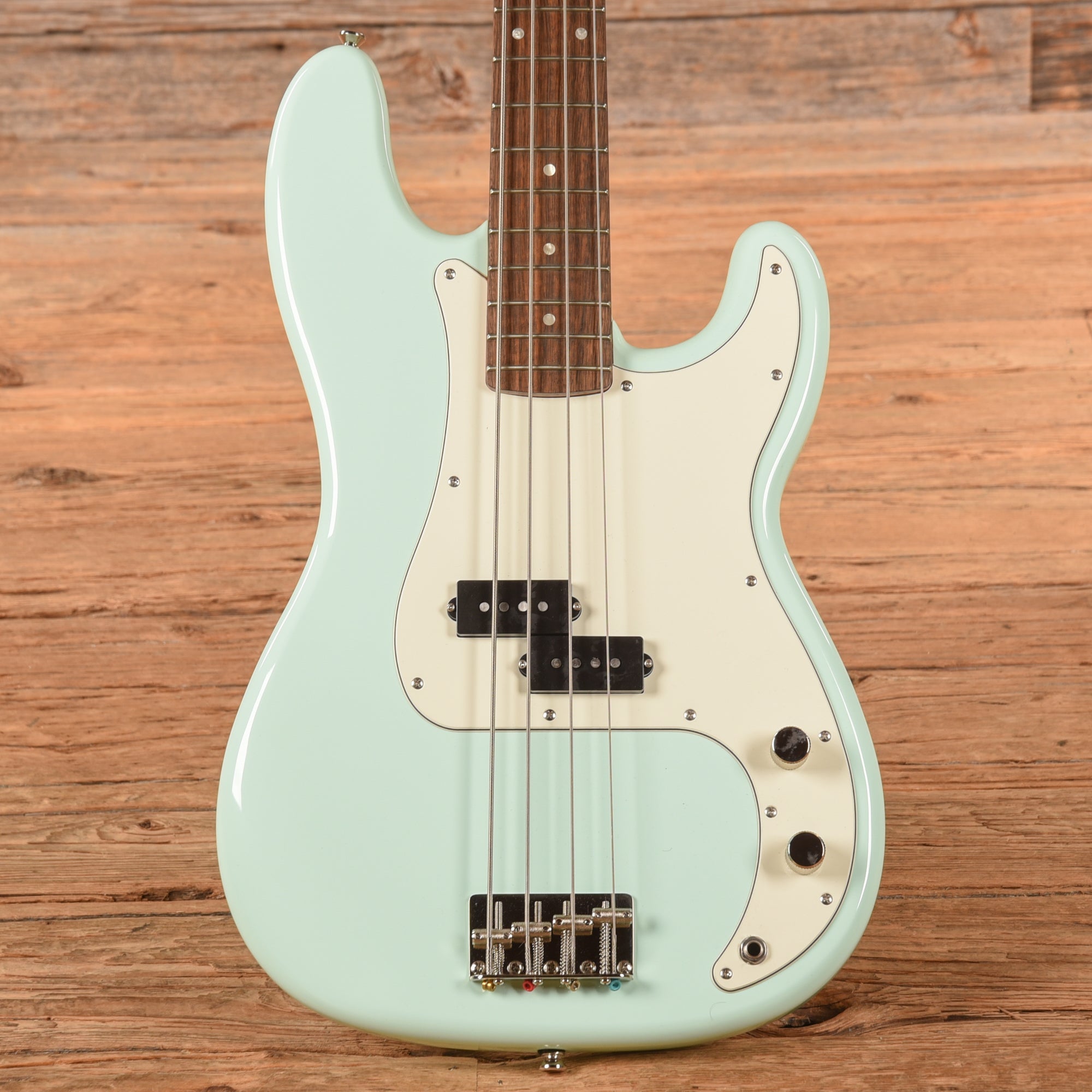 Squier Limited Edition Classic Vibe '60s Precision Bass Sonic Blue 202 ...