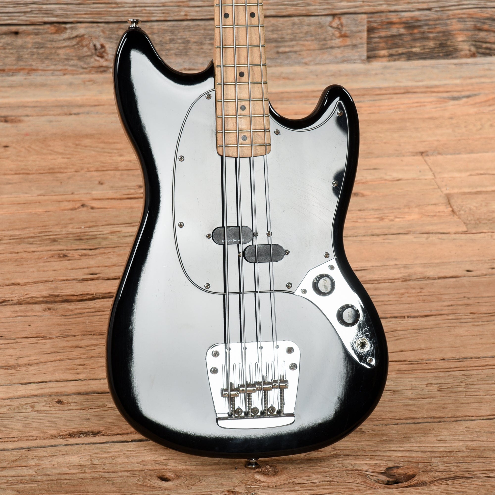 Squier Vintage Modified Mustang Bass Black 2011 – Chicago Music Exchange