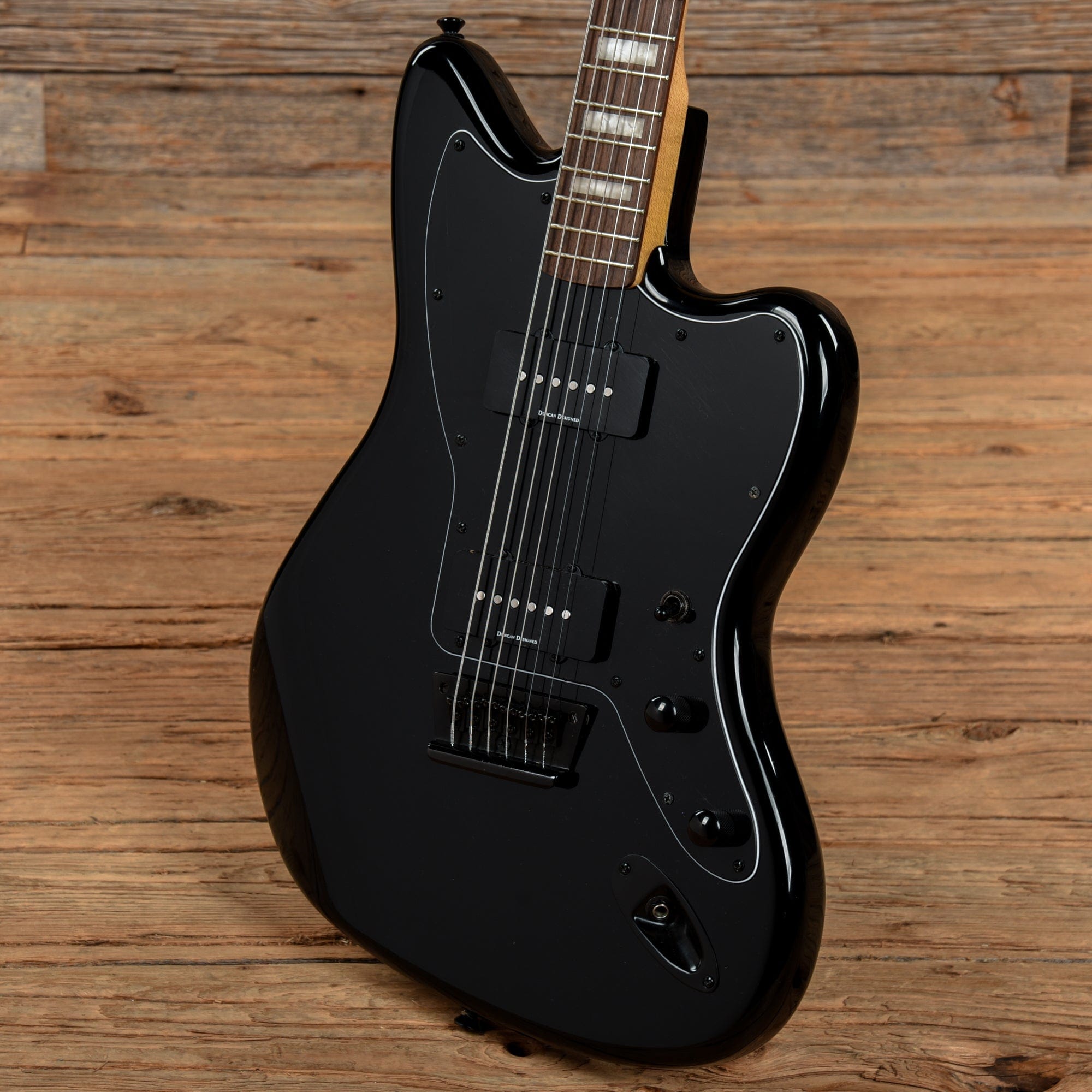 Squier Vintage Modified Baritone Jazzmaster Black – Chicago Music Exchange