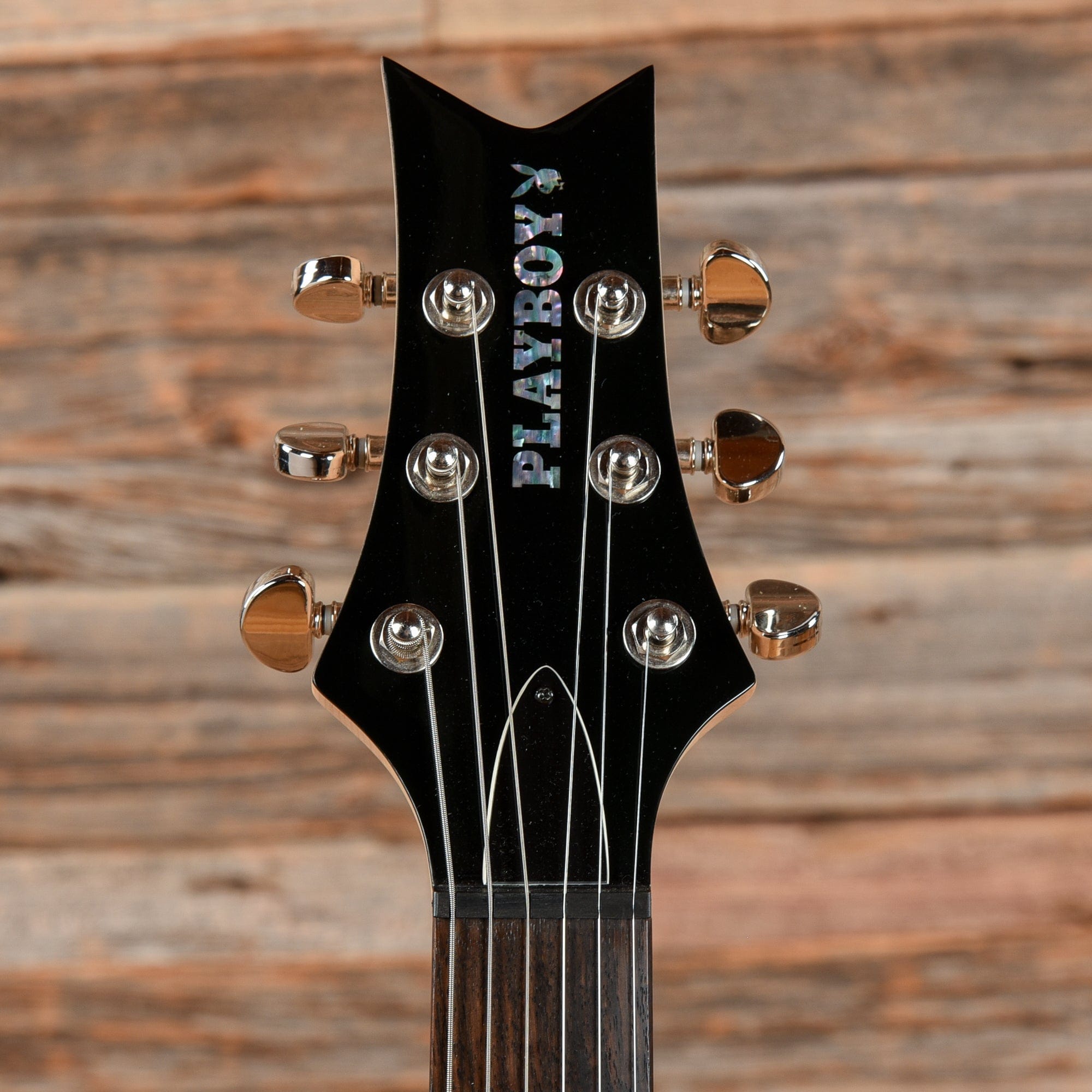 Steve Clayton Playboy Guitar – Chicago Music Exchange