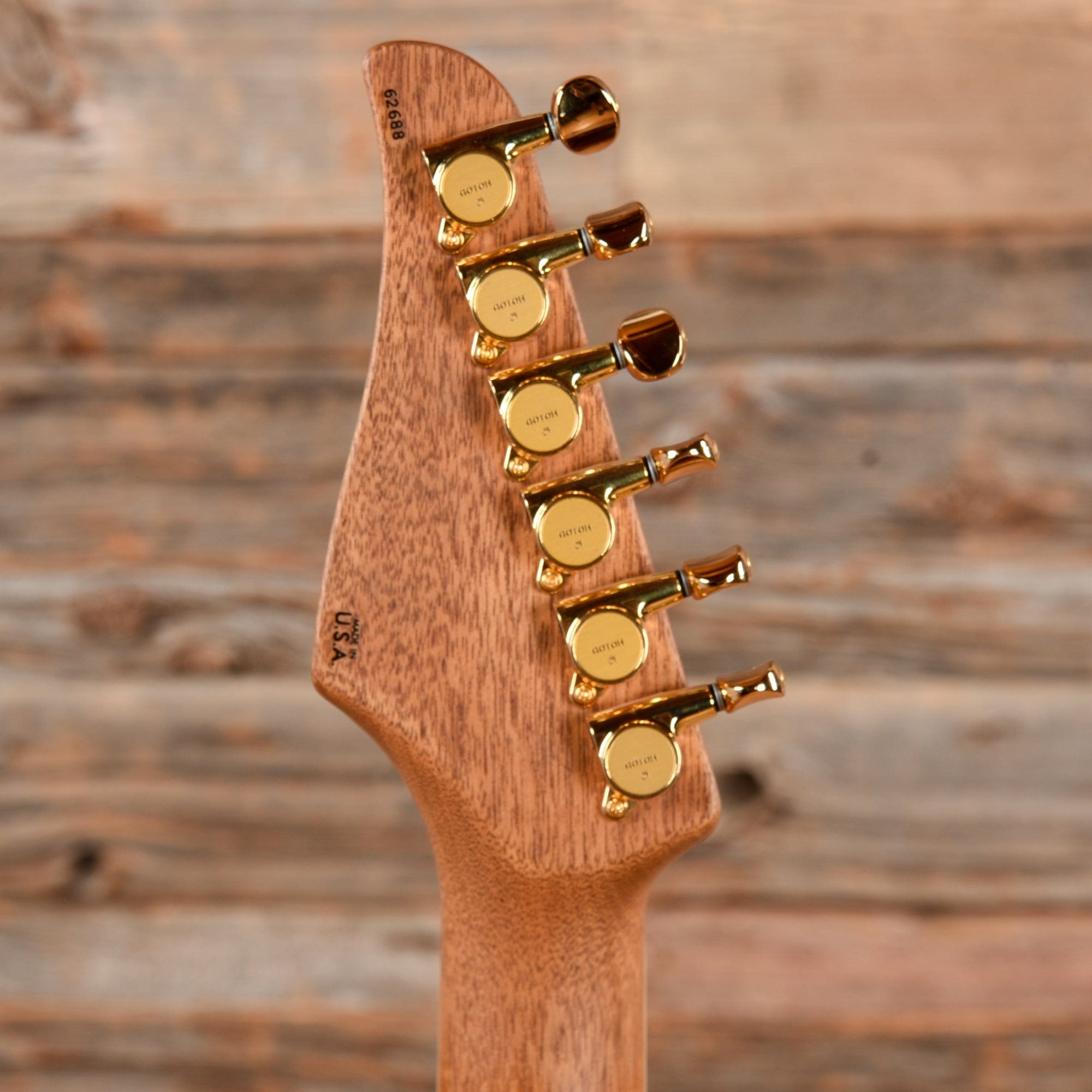 Suhr Custom Shop Standard Carve Top Trans Caramel 2022 – Chicago Music ...