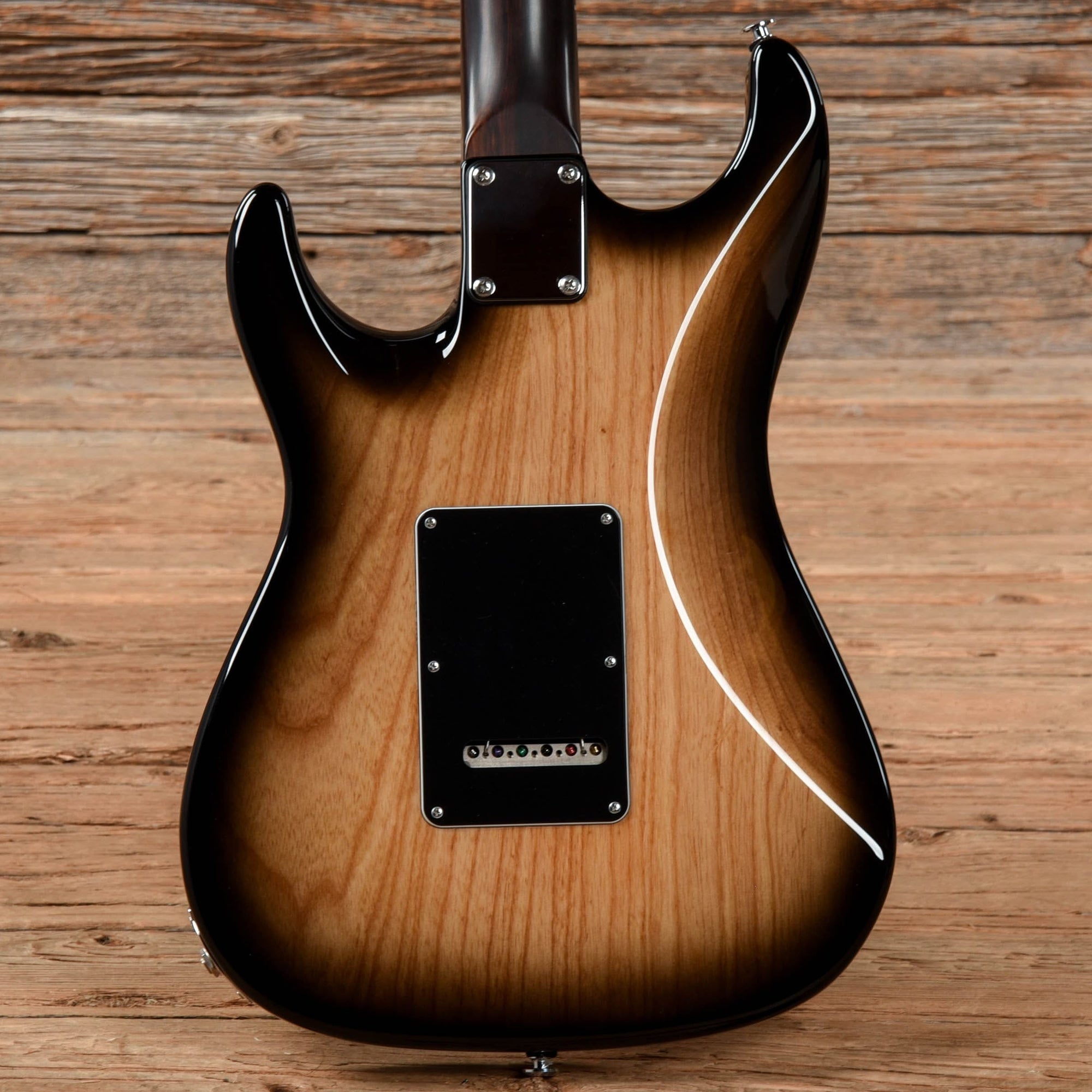 Suhr Standard Black Burst 2015 – Chicago Music Exchange