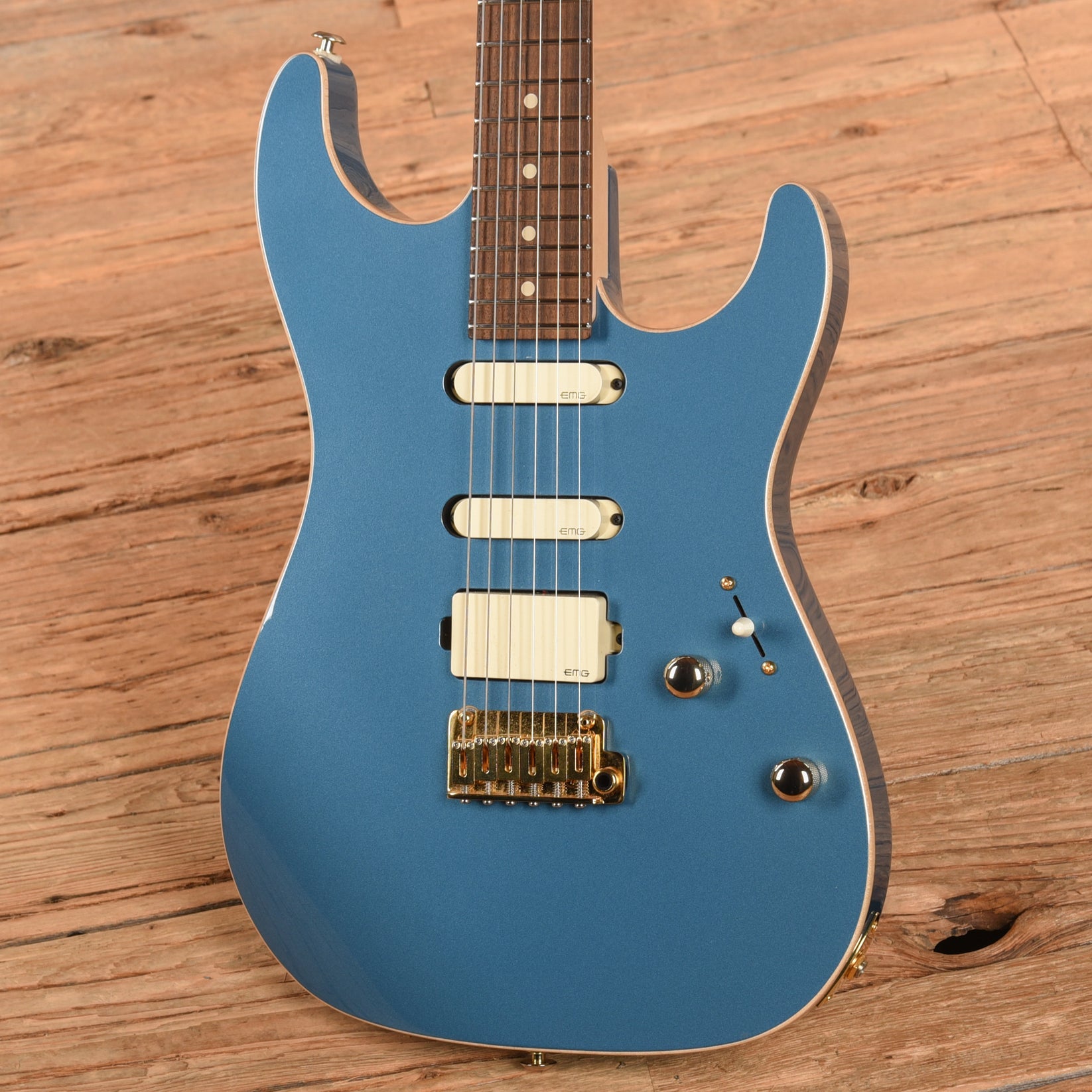 Suhr Standard Legacy Pelham Blue – Chicago Music Exchange