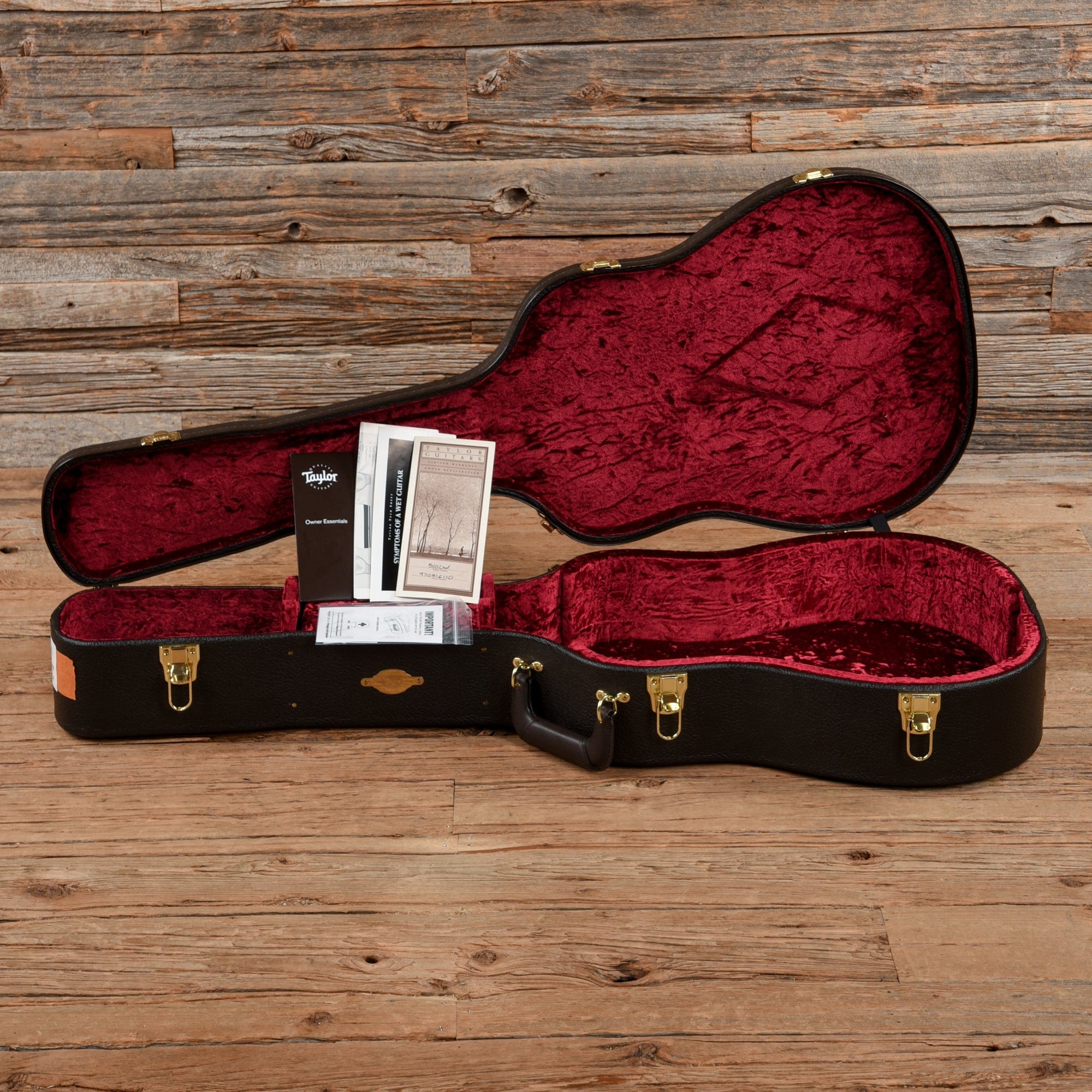 Taylor 510-LTD Natural 1997 – Chicago Music Exchange