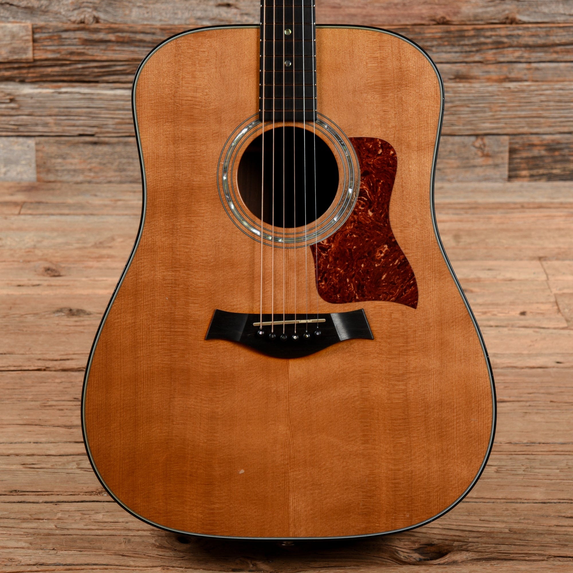 Taylor 710 Natural 1993 – Chicago Music Exchange