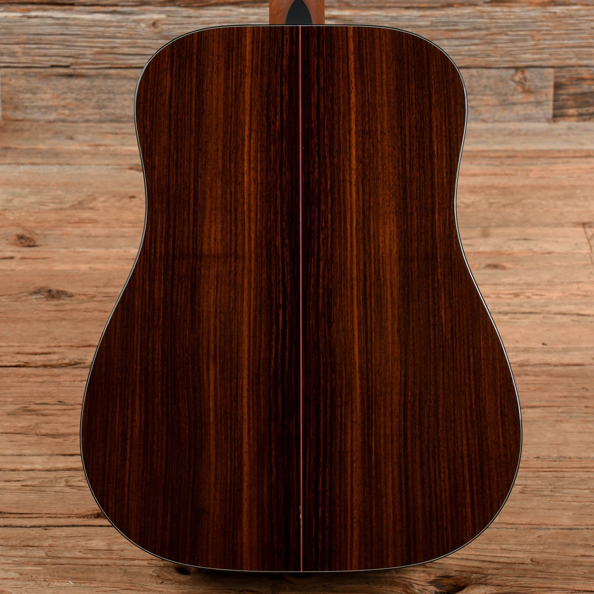 Taylor 710 Natural – Chicago Music Exchange
