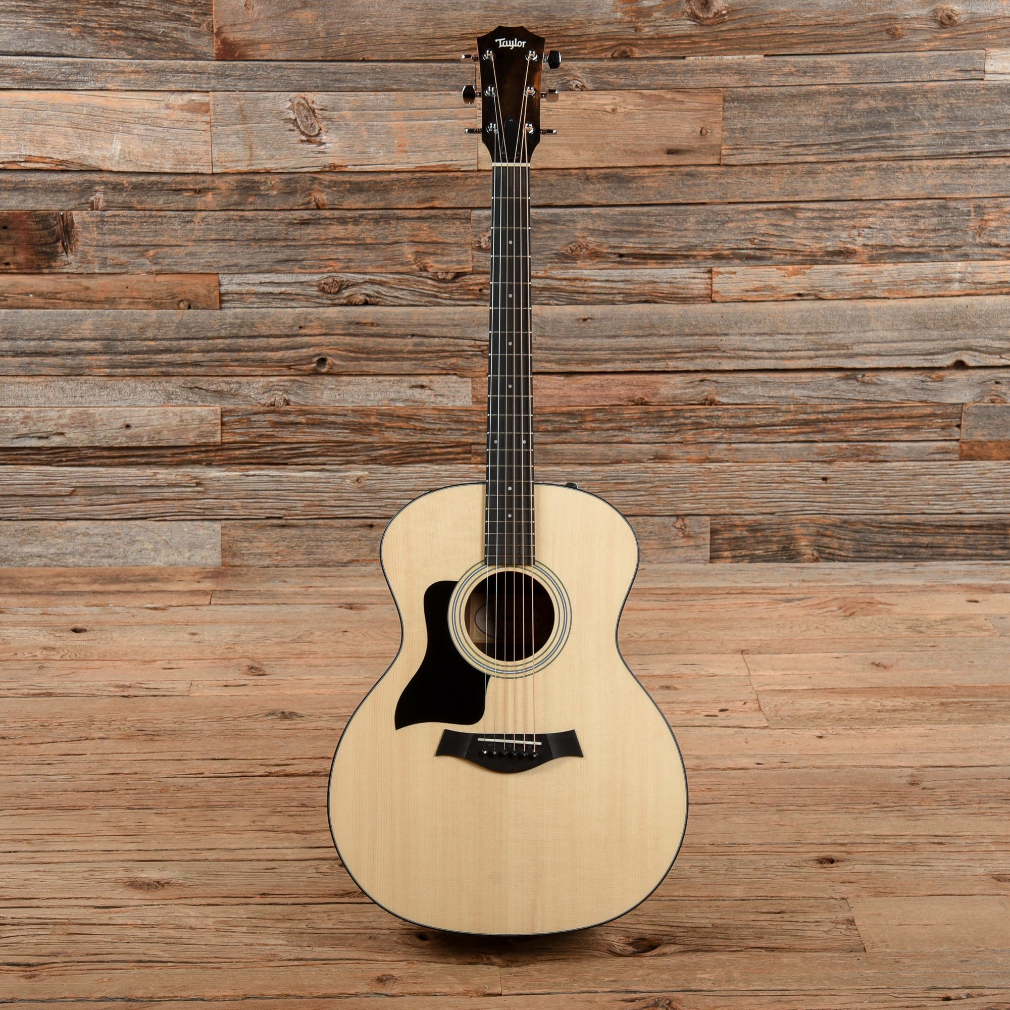 Taylor 114e Natural 2022 LEFTY – Chicago Music Exchange