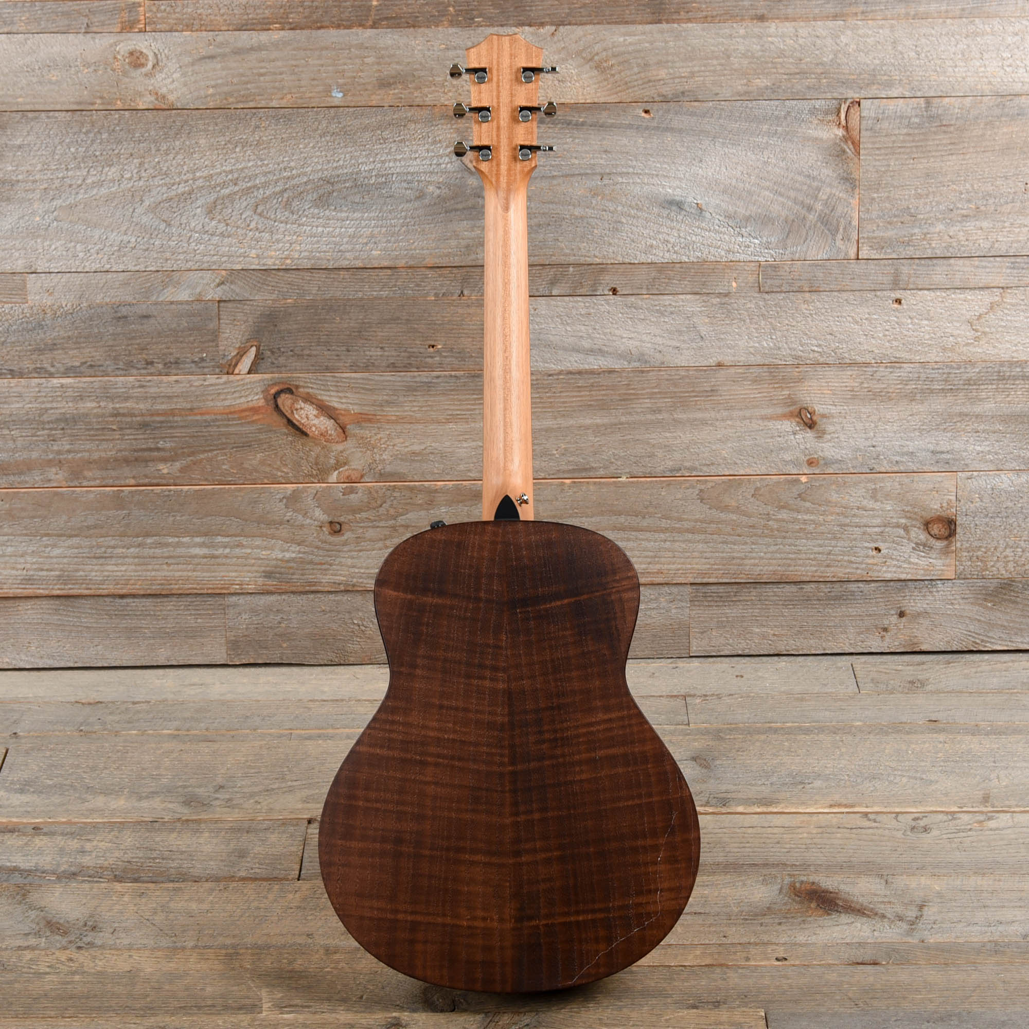 Taylor 2022 GTe Sitka/Urban Ash ES2 LEFTY 2022 – Chicago Music Exchange