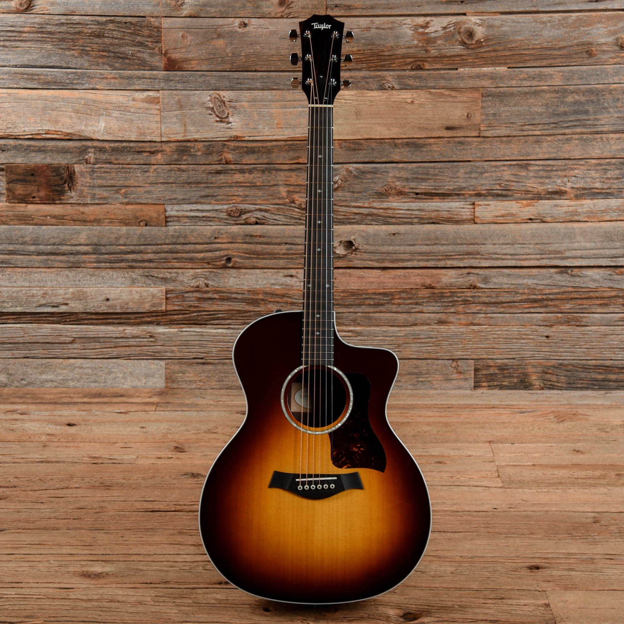 Taylor 214ce SB Deluxe Sunburst 2019 – Chicago Music Exchange