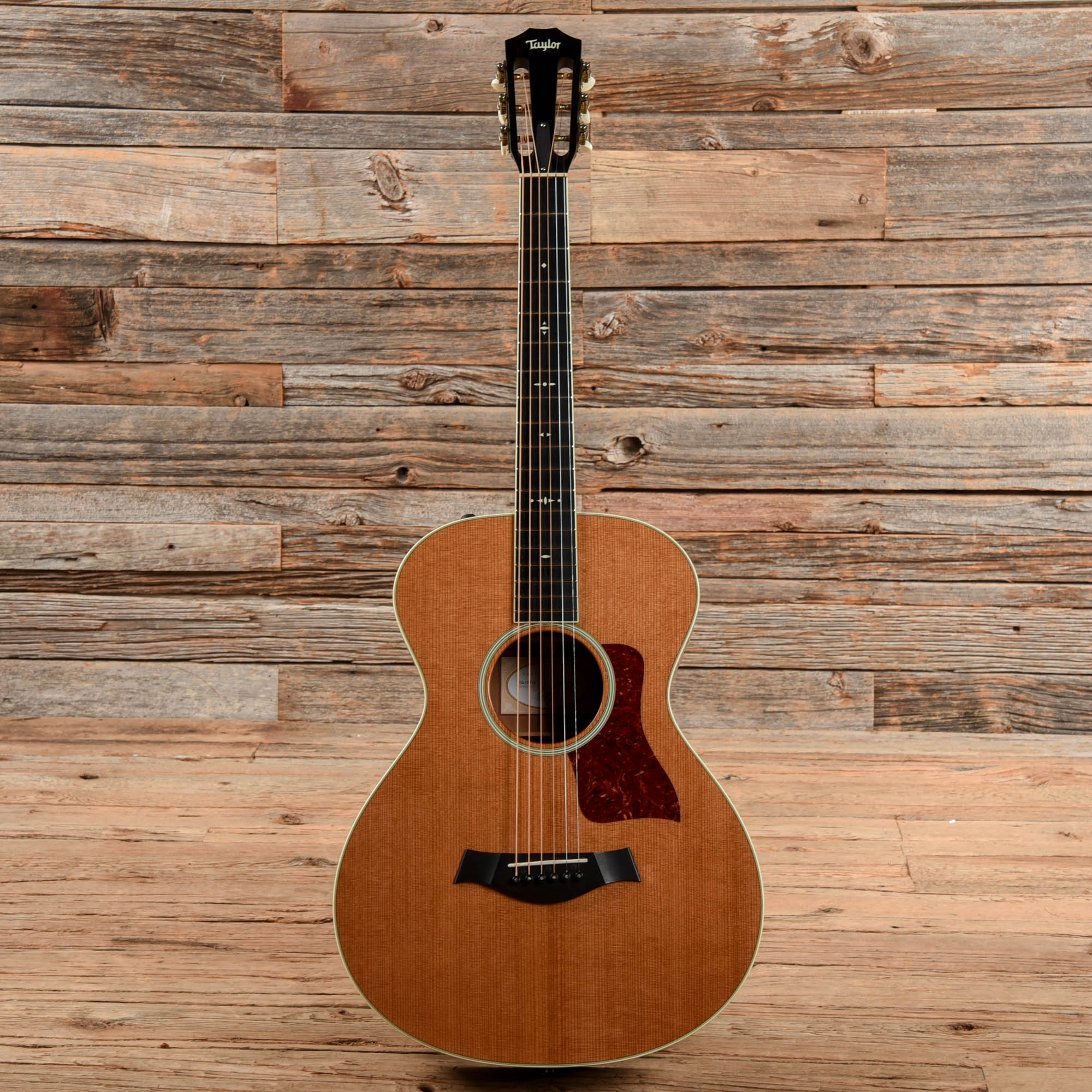 Taylor 512e 12-Fret Natural 2015 – Chicago Music Exchange