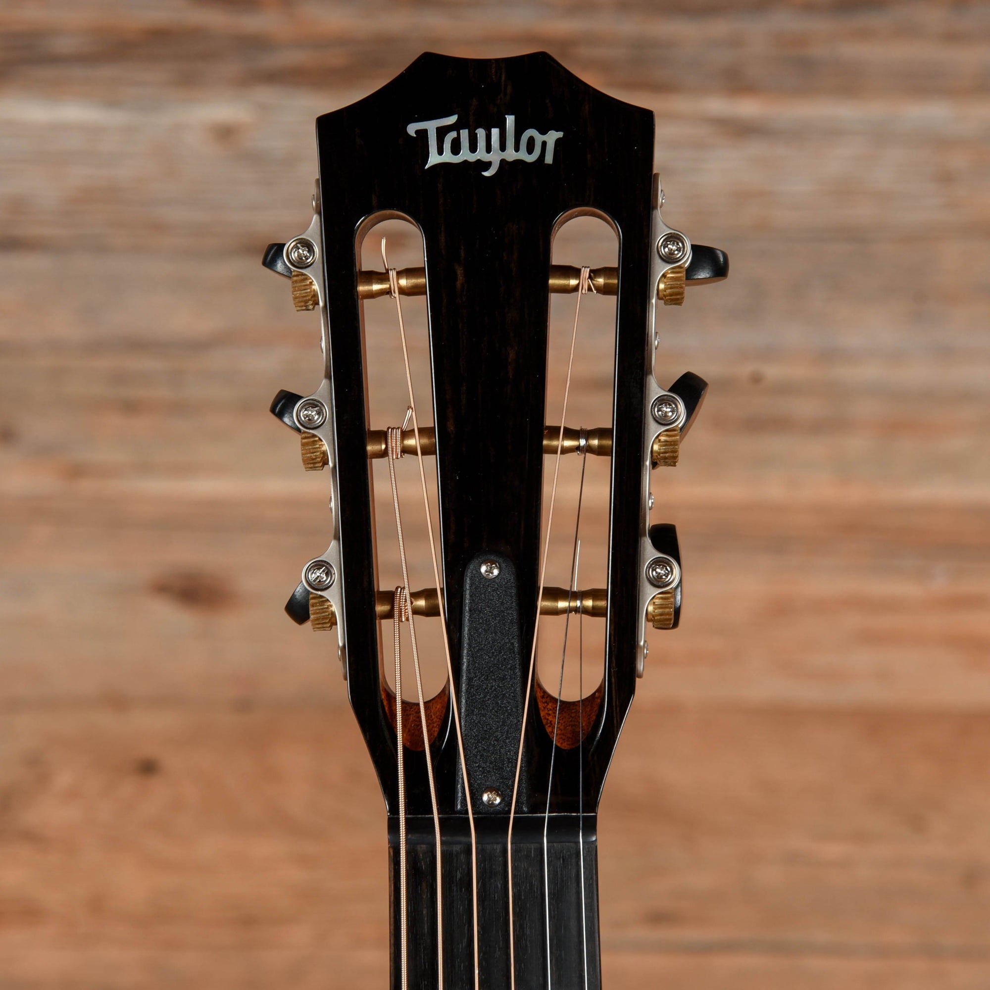 Taylor 712e 12-Fret w/ V-Class Bracing Western Sunburst 2019 – Chicago ...