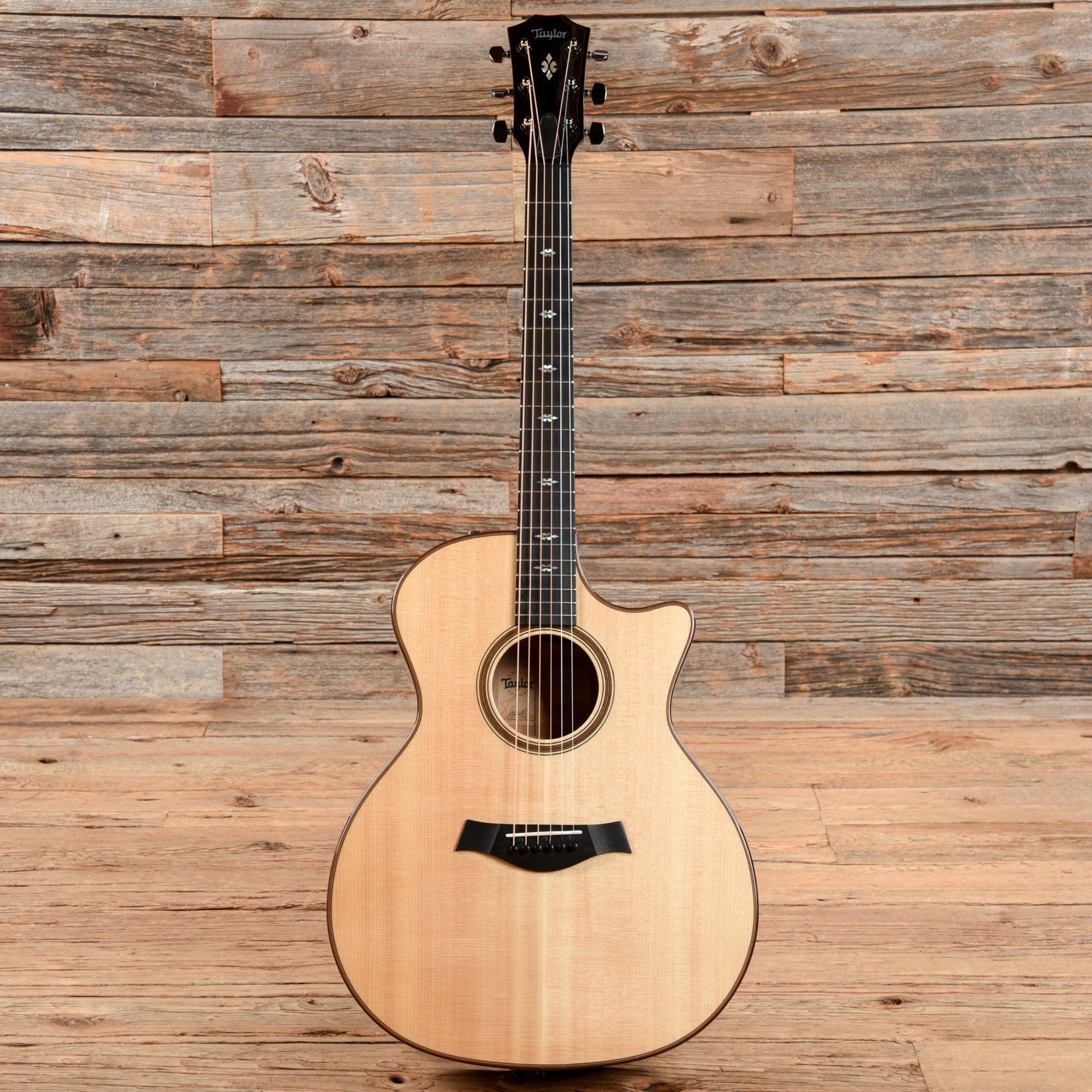 Taylor 714ce LTD Natural 2021 – Chicago Music Exchange