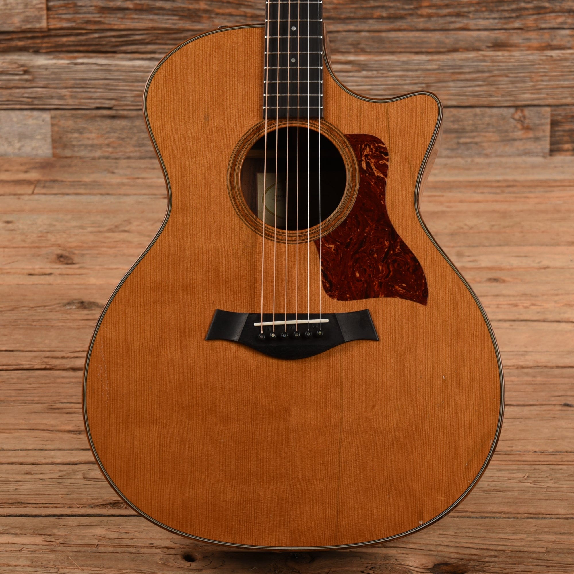 Taylor 714ce Natural 2004 – Chicago Music Exchange