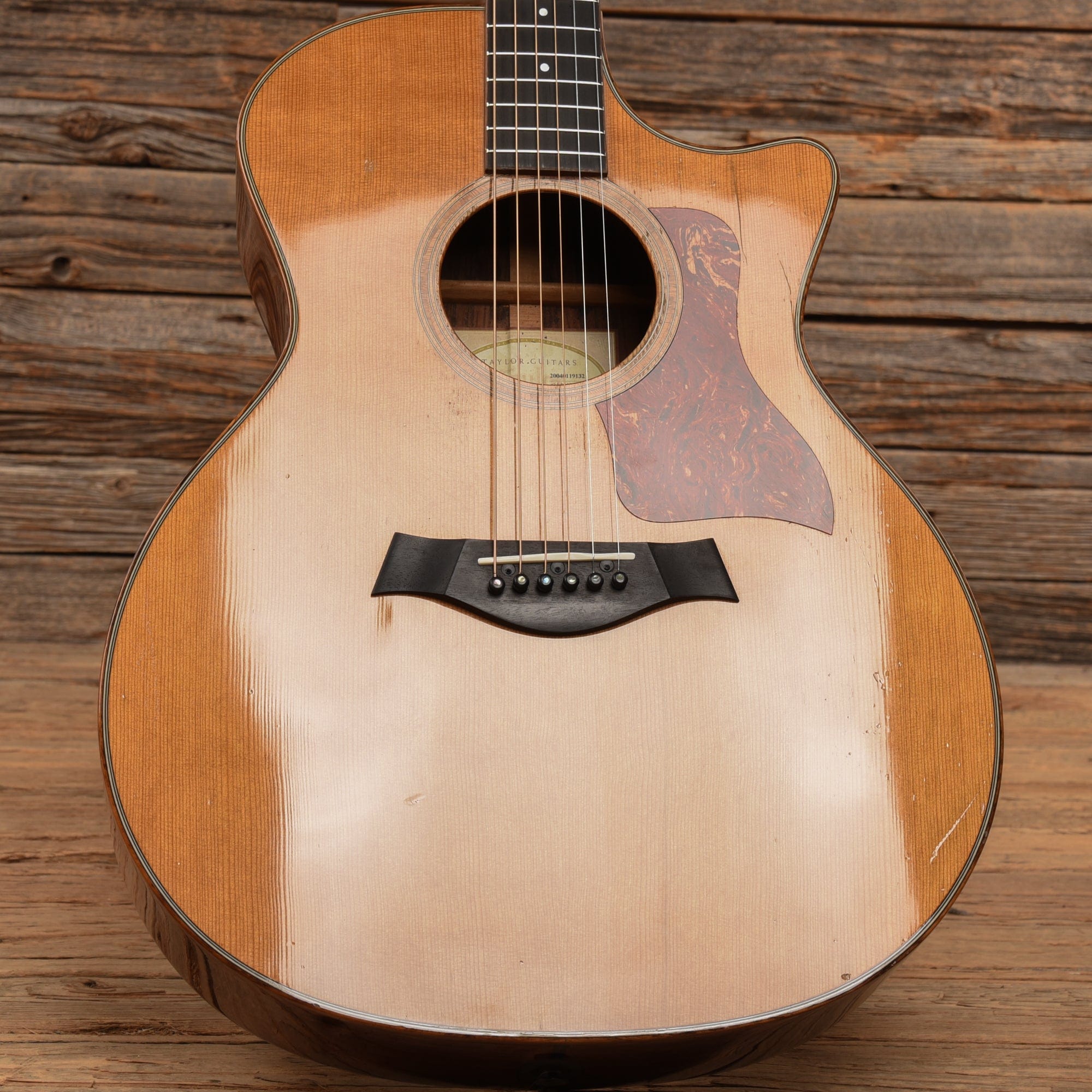 Taylor 714ce Natural 2004 – Chicago Music Exchange