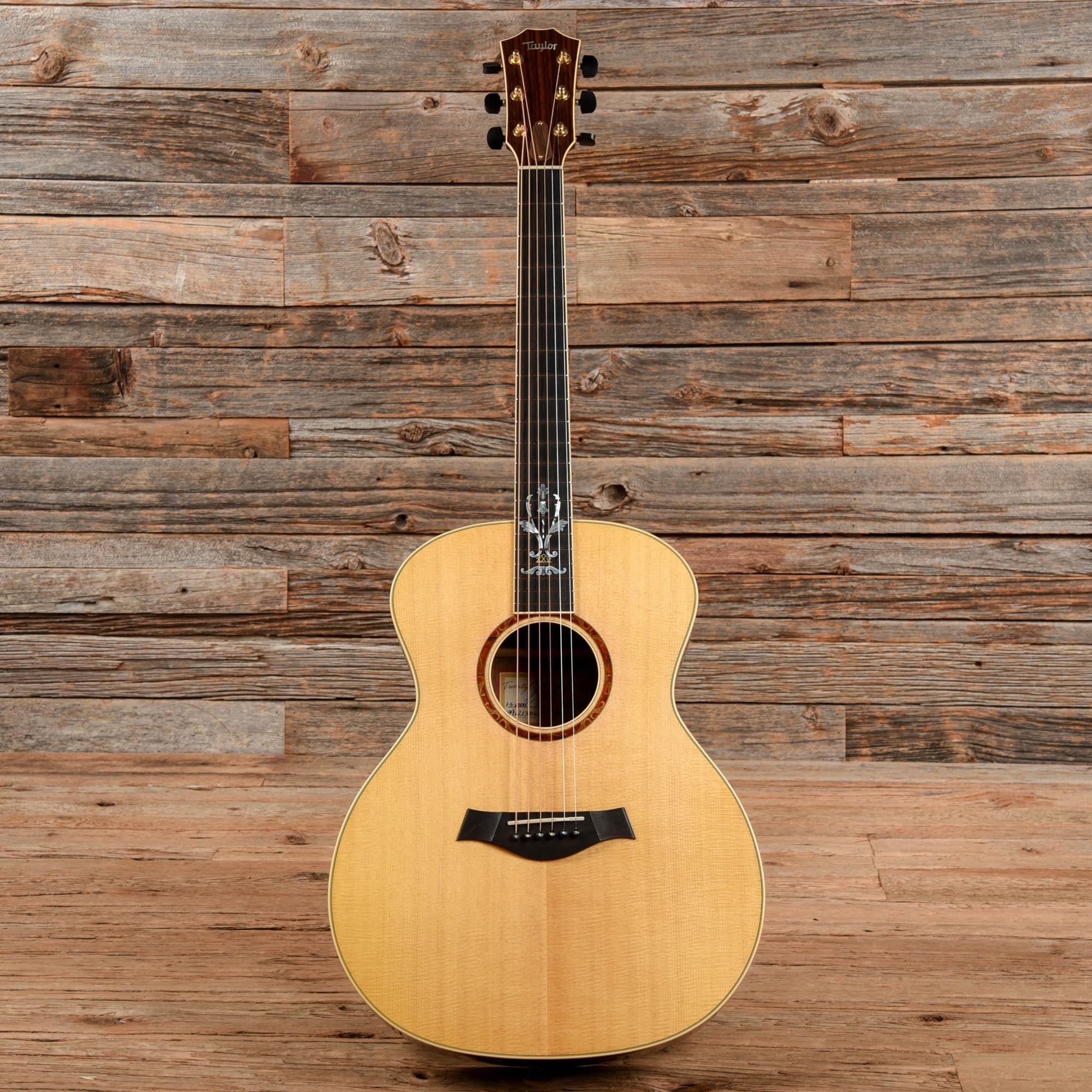 Taylor XXV-GA Natural 1999 – Chicago Music Exchange