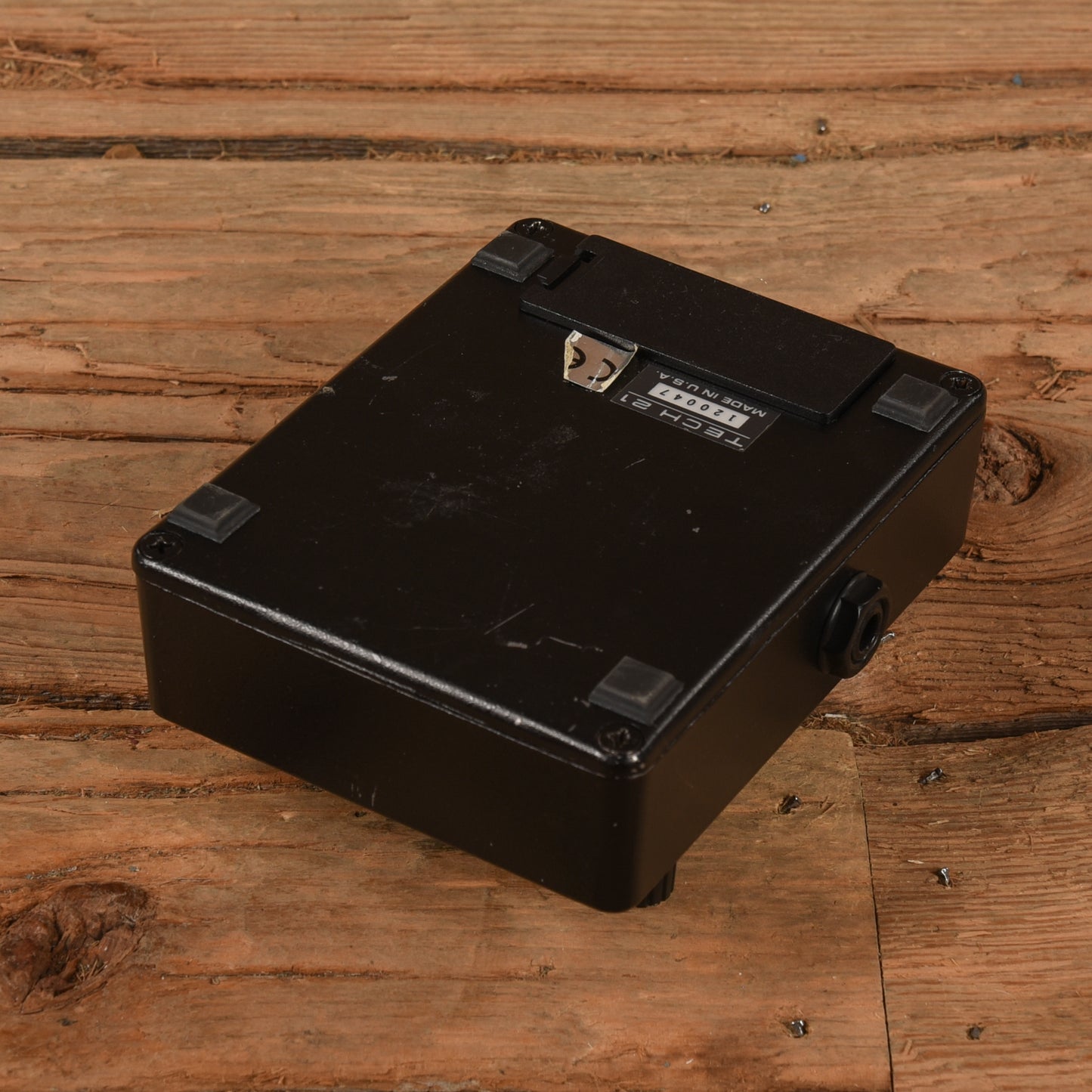 Tech 21 Sansamp GT2 – Chicago Music Exchange