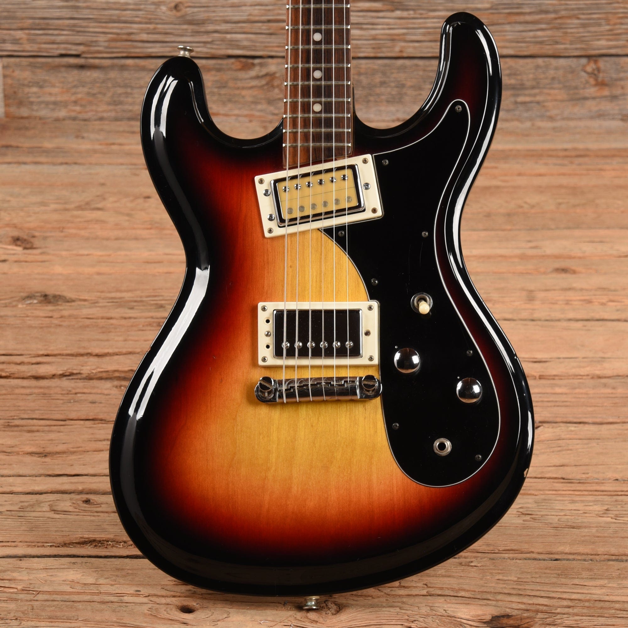 Univox High Flyer Guitar Sunburst 1970s – Chicago Music Exchange