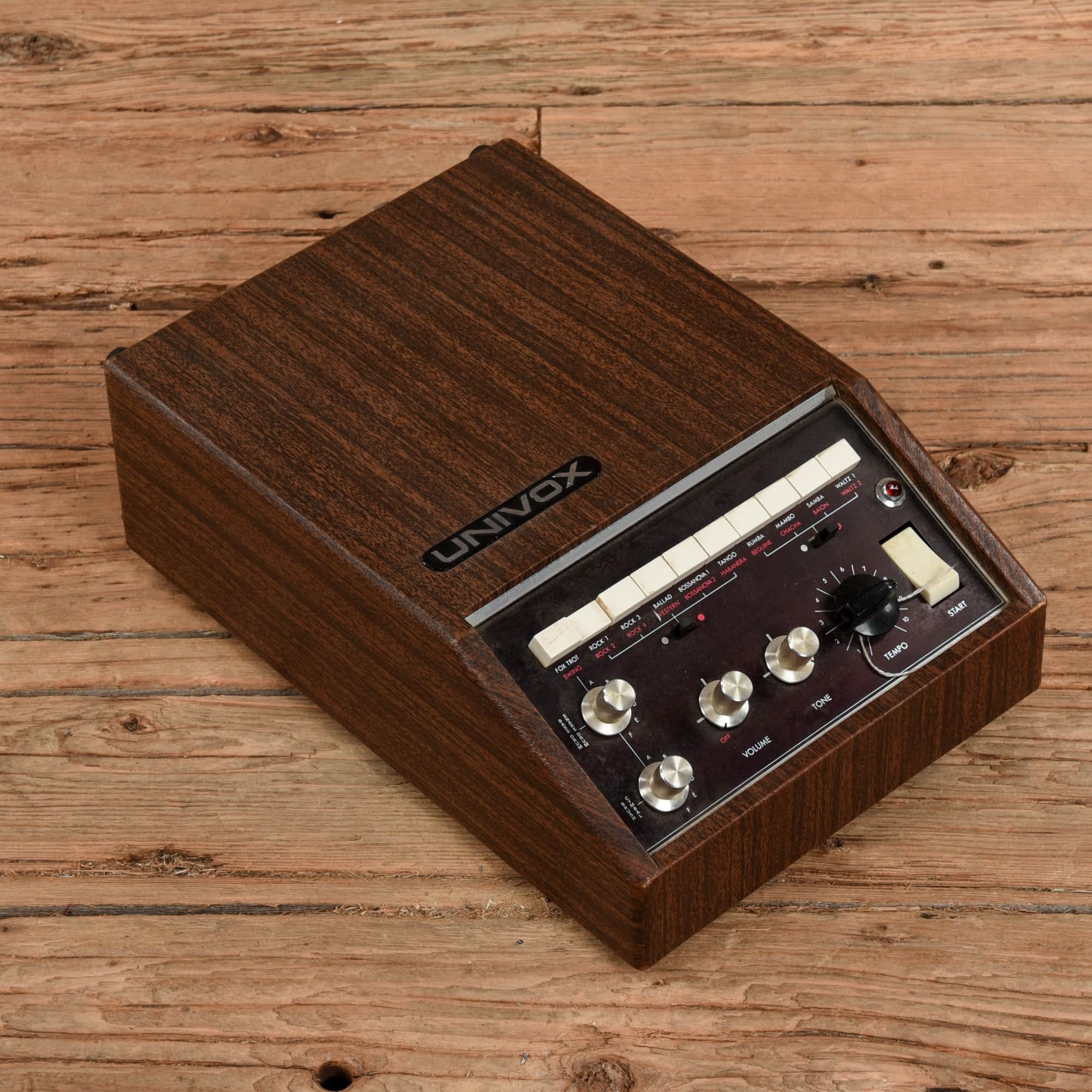 Univox SR-55 Drum Machine 1970s – Chicago Music Exchange