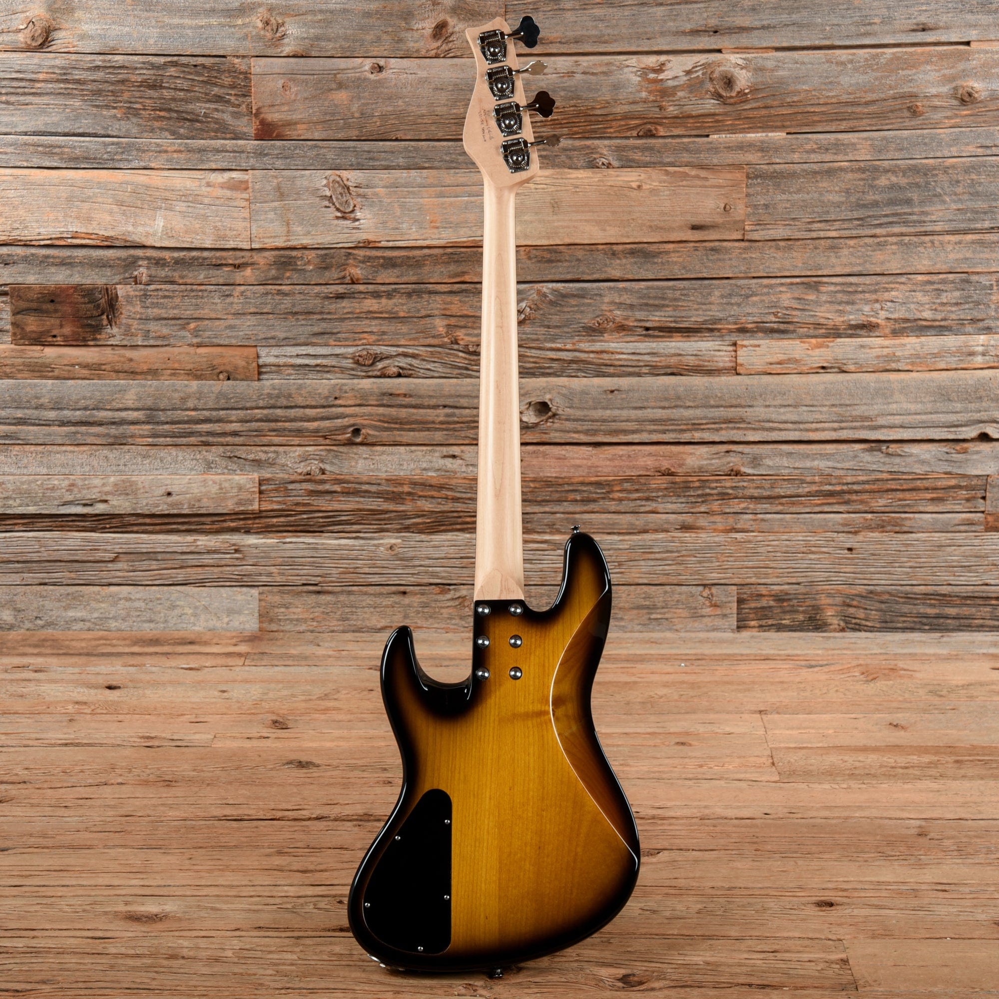 Valenti V21-J4 Sunburst 2018 – Chicago Music Exchange