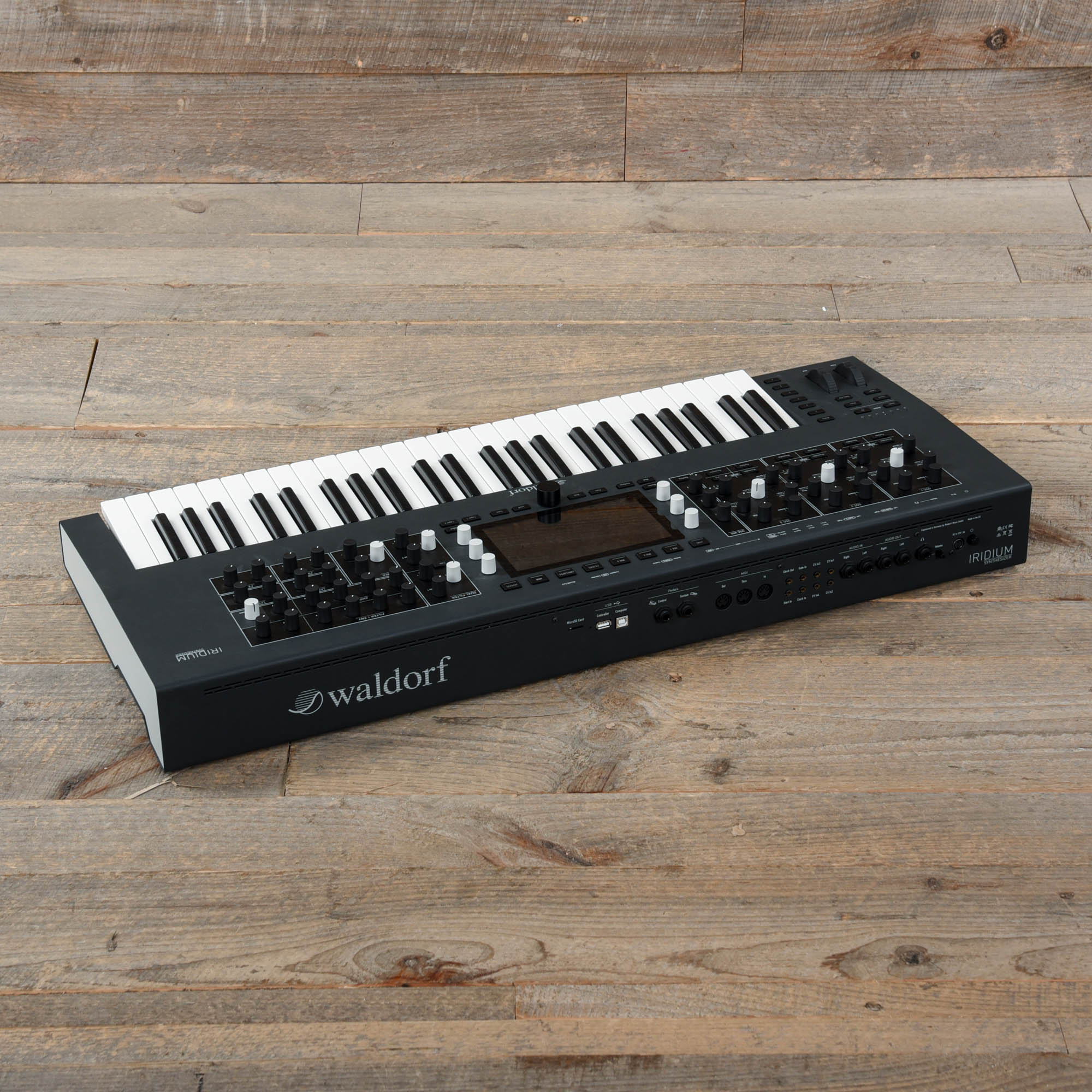 Waldorf Iridium Digital Polyphonic 49-Key Synthesizer – Chicago Music Exchange