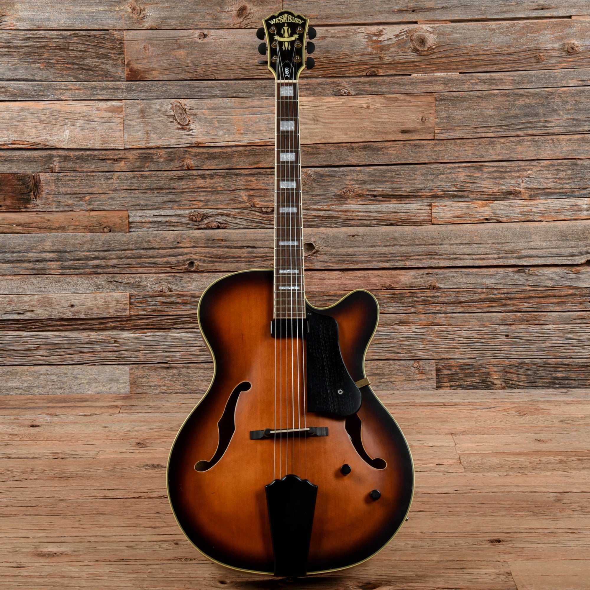 Washburn J-600 Sunburst – Chicago Music Exchange