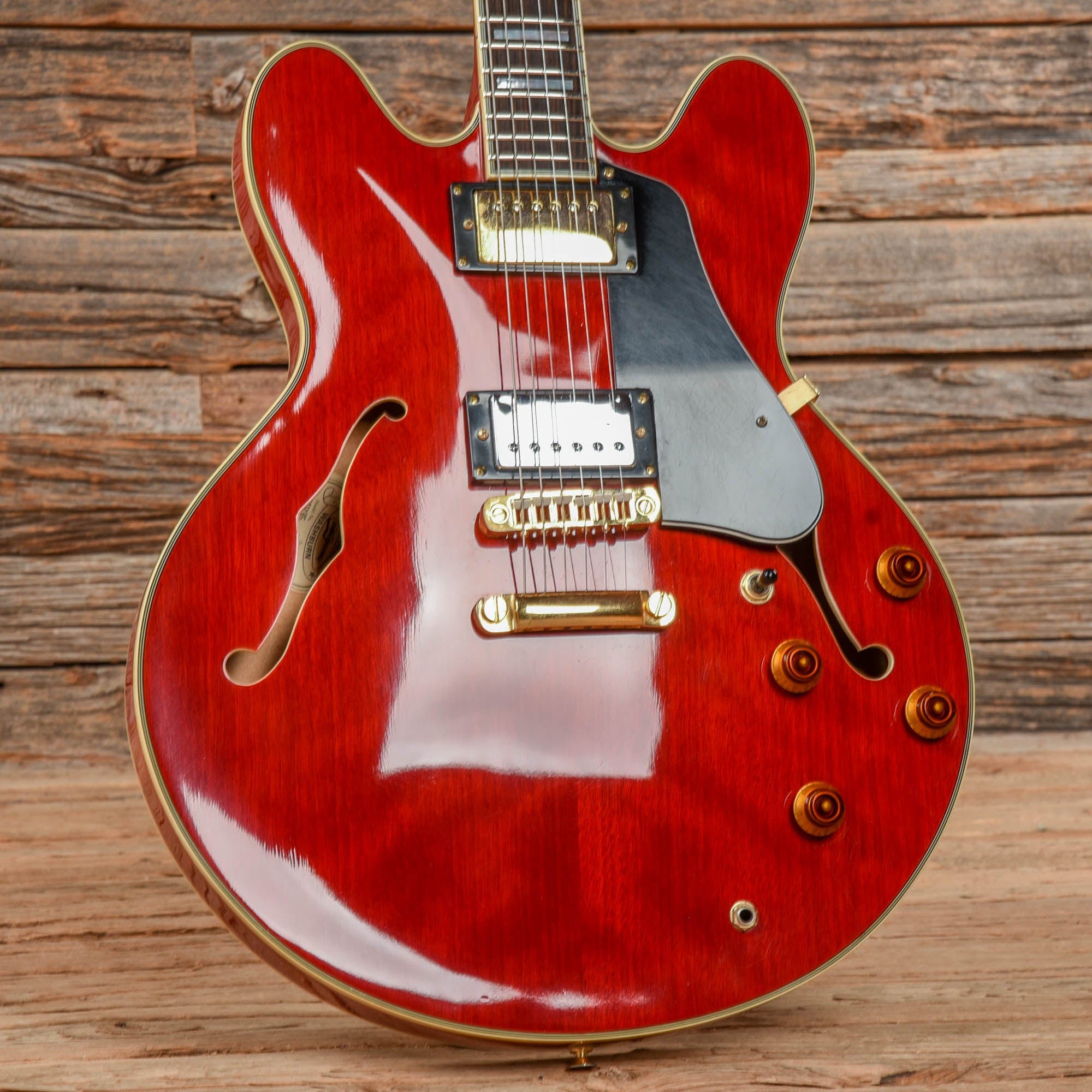 Washburn HB35 Cherry 1989 – Chicago Music Exchange