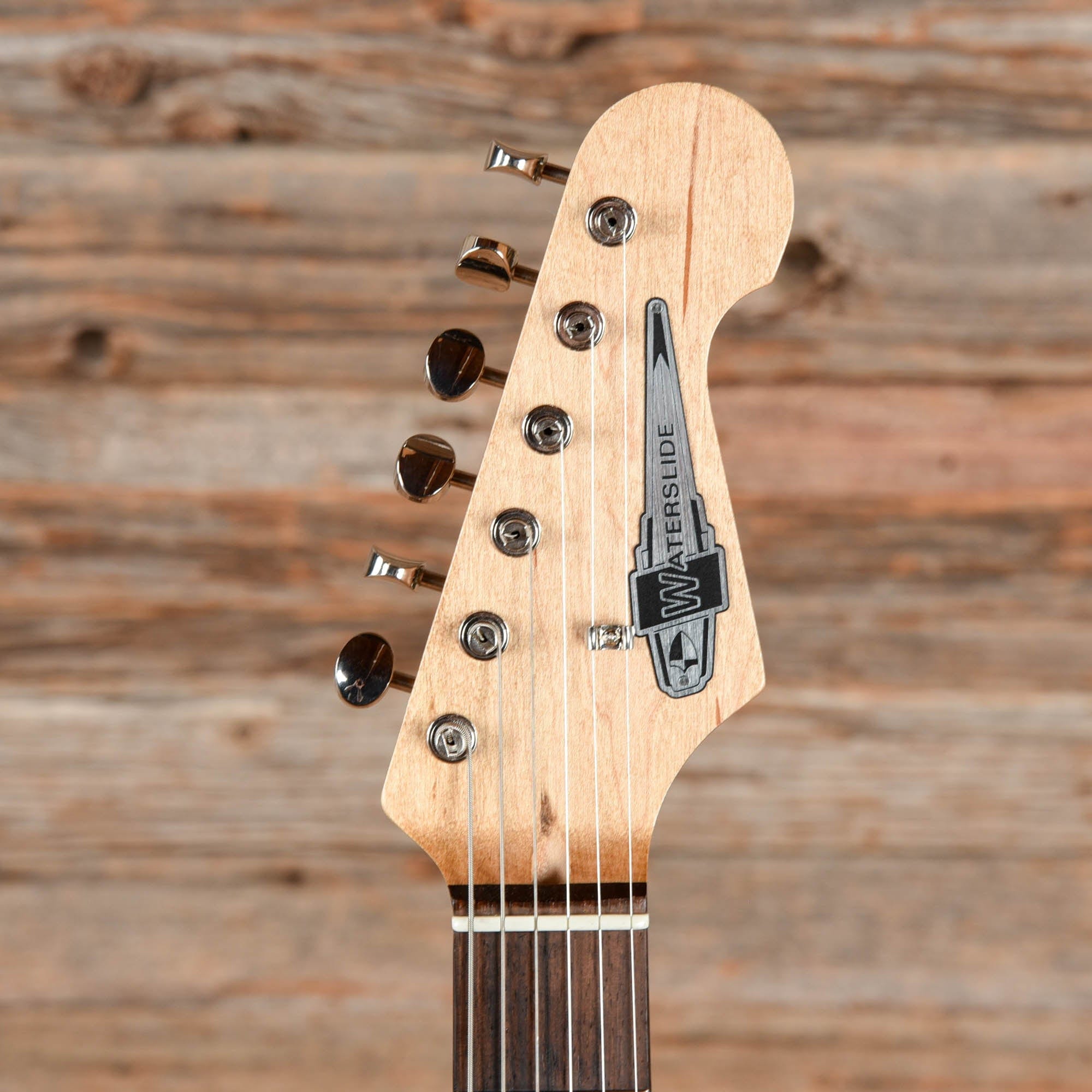 Waterslide Coodercaster Ice Blue Metallic 2022 – Chicago Music Exchange