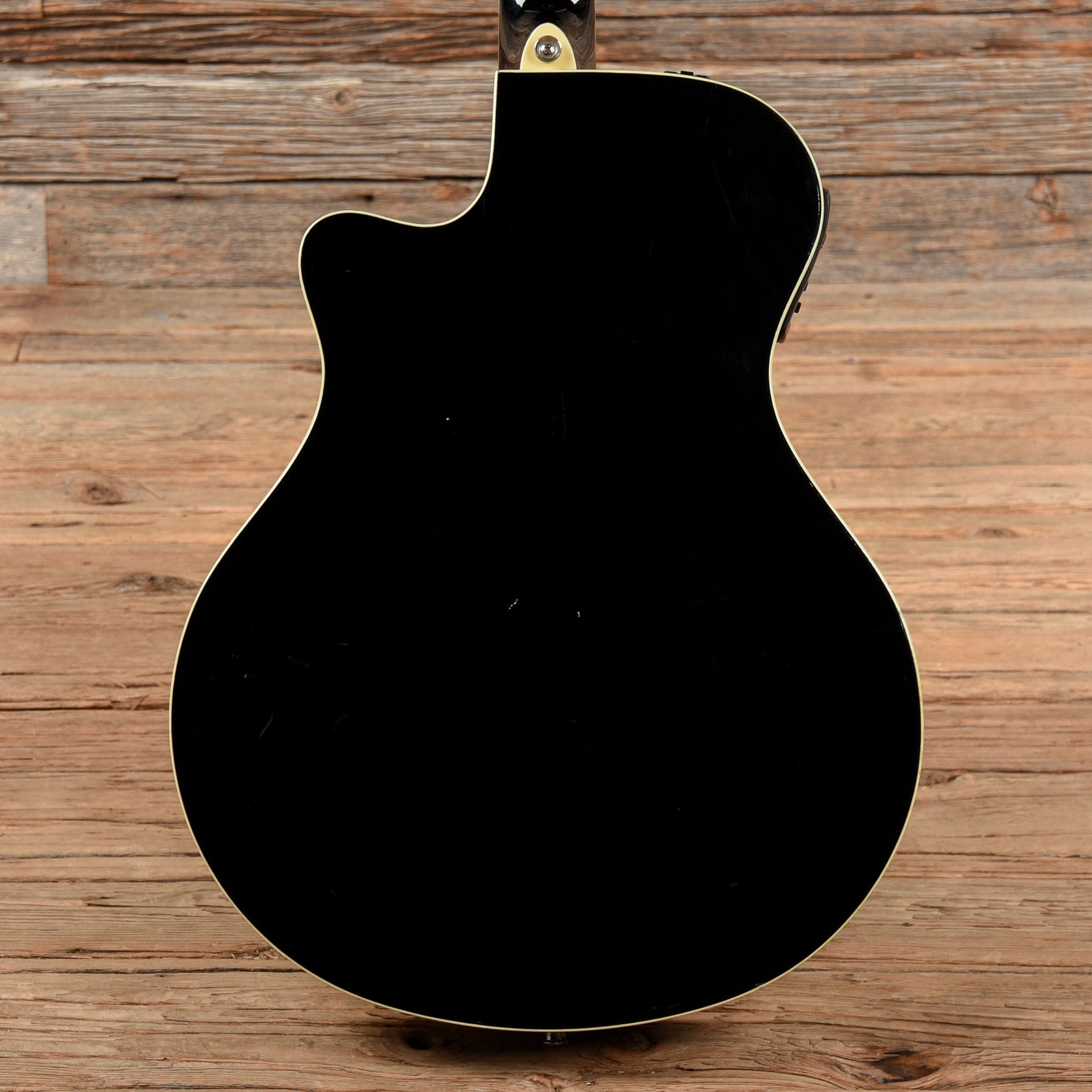 Yamaha APX500II Black 2012 – Chicago Music Exchange