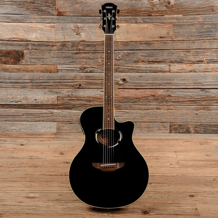 Yamaha APX500II Black 2012 – Chicago Music Exchange