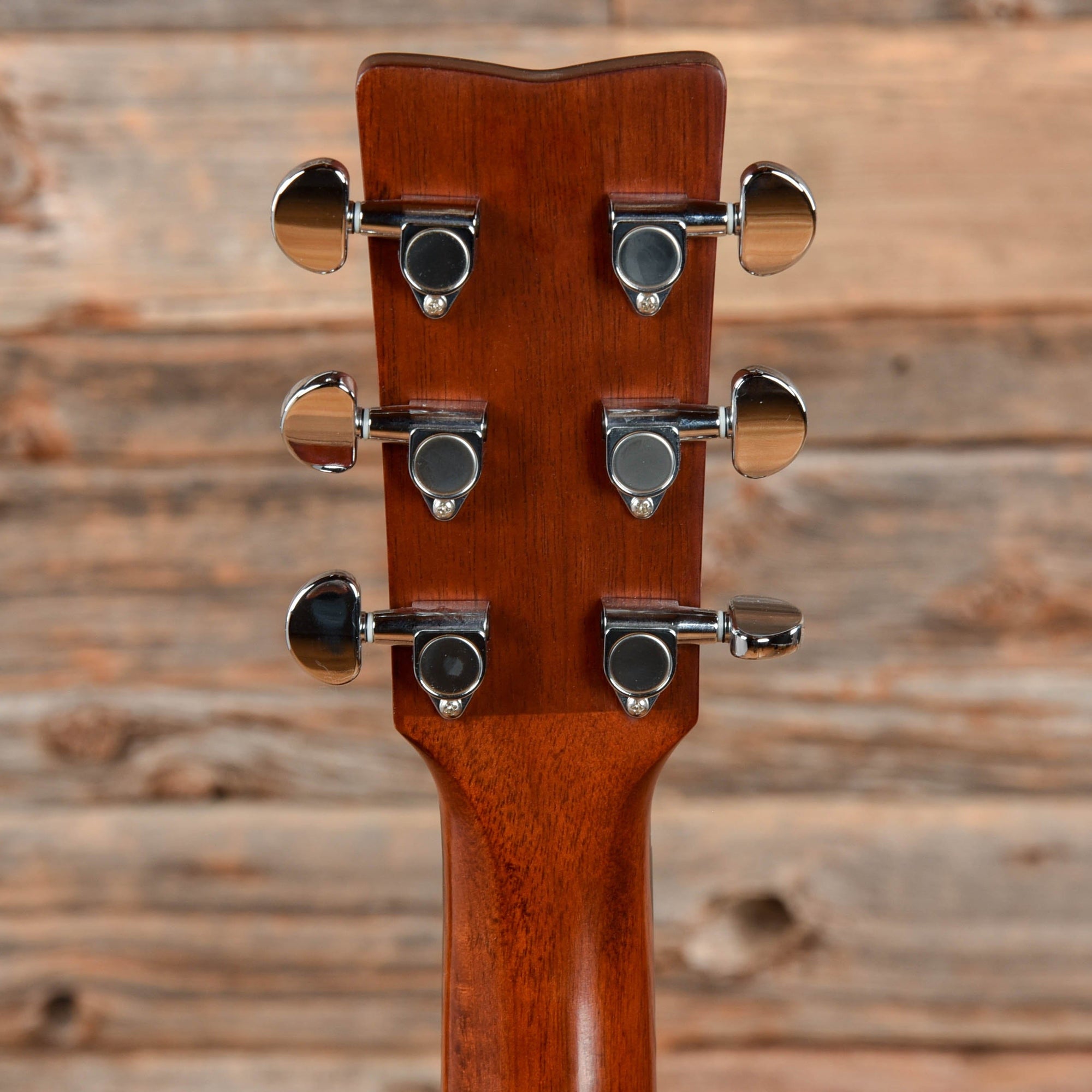 Yamaha FS850 Sunburst 2016 – Chicago Music Exchange