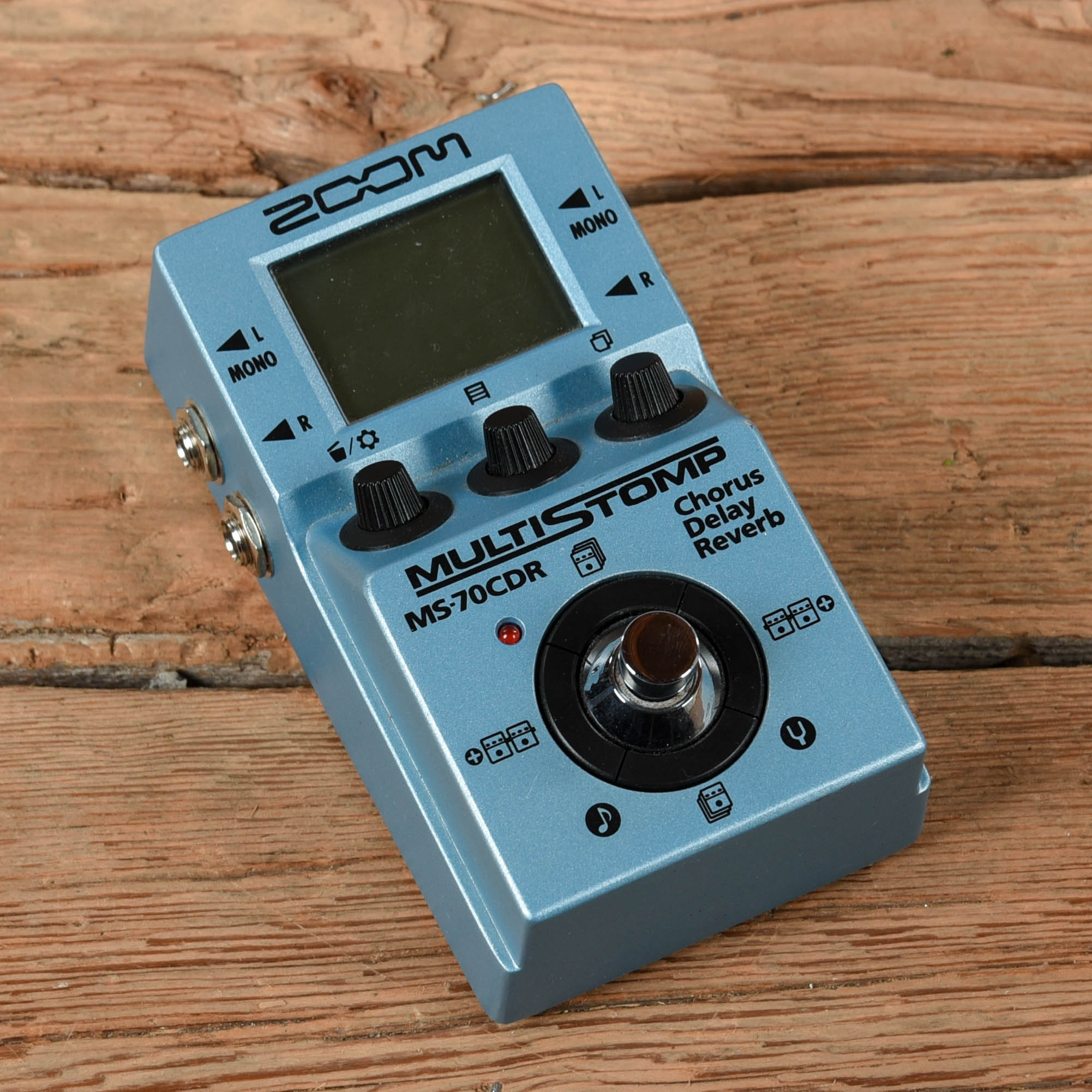 Zoom MS-70CDR MultiStomp – Chicago Music Exchange