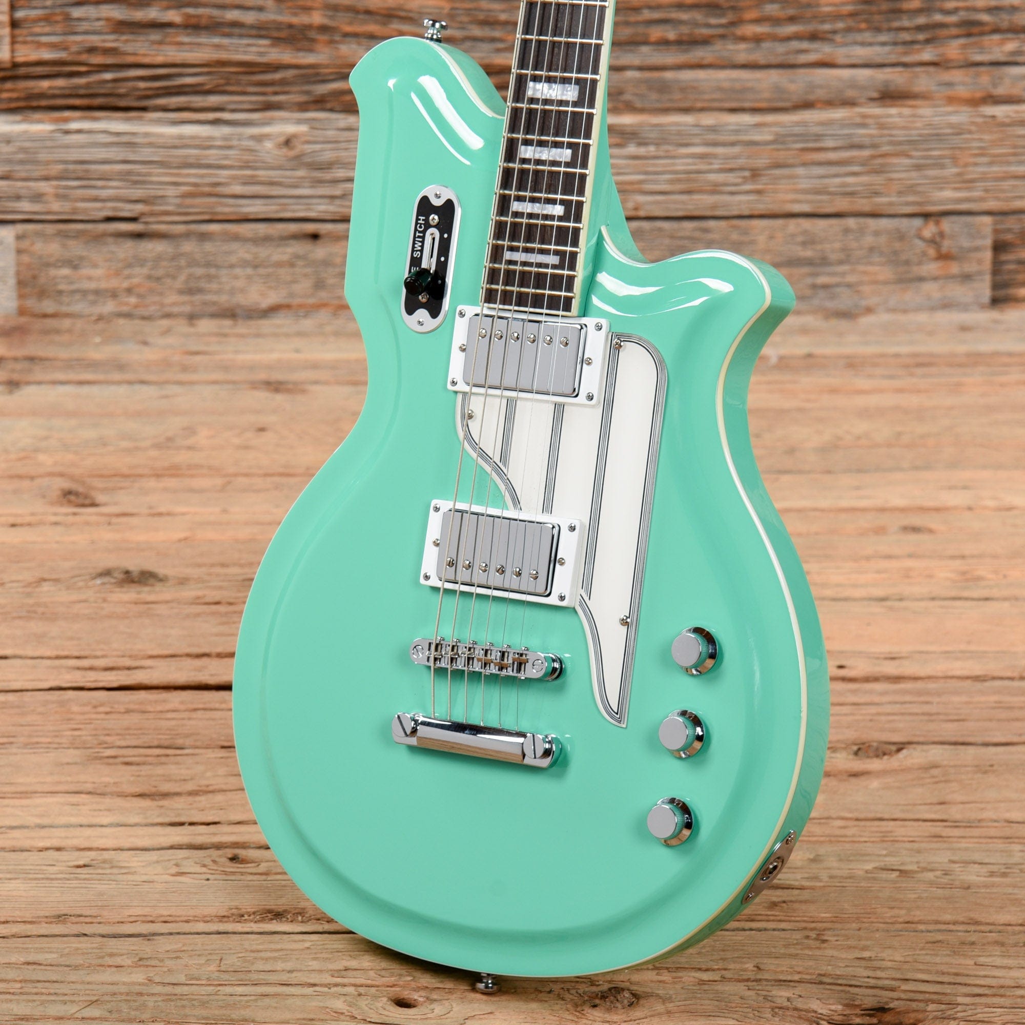 Airline Map Guitar Baritone 2018 – Chicago Music Exchange