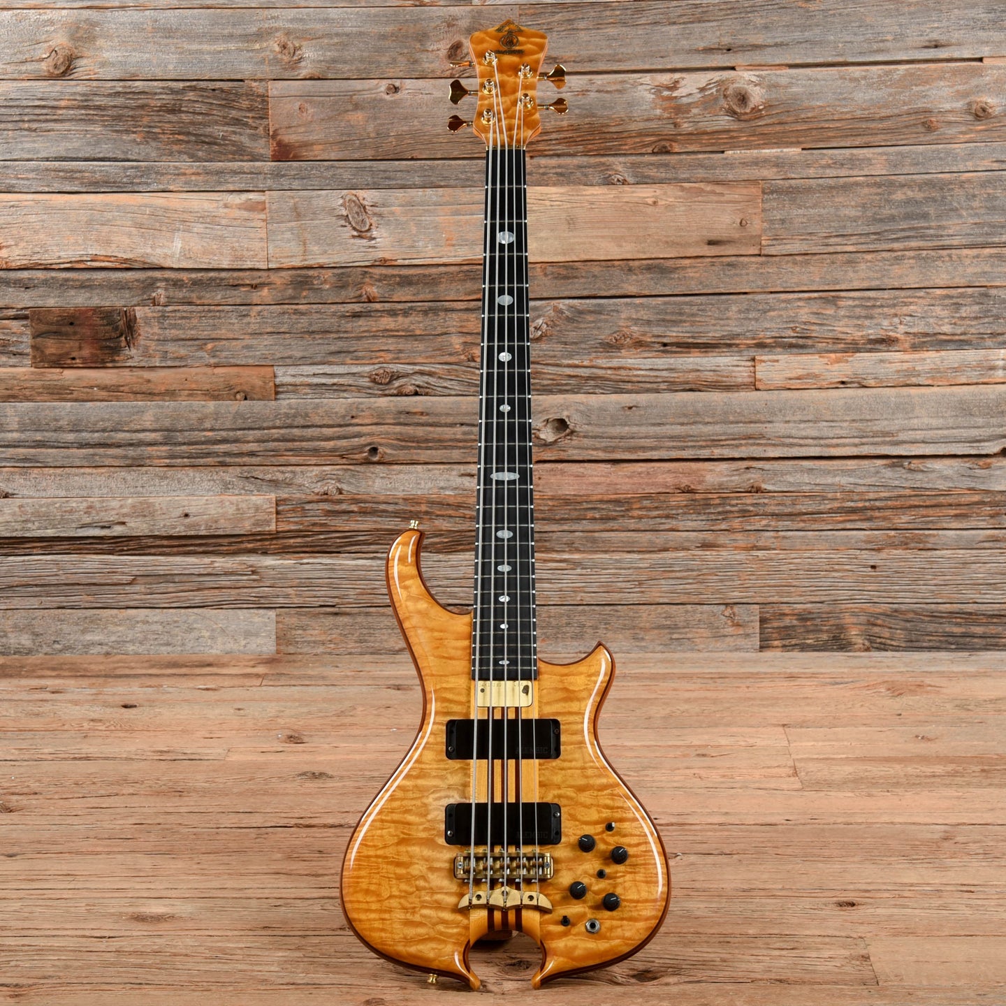 Alembic Mark King Deluxe V Natural 2004 – Chicago Music Exchange