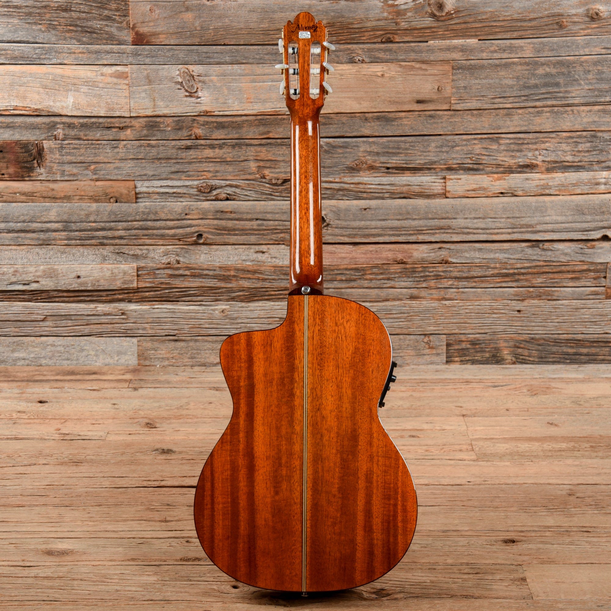 Alvarez Classical 5008C Natural – Chicago Music Exchange