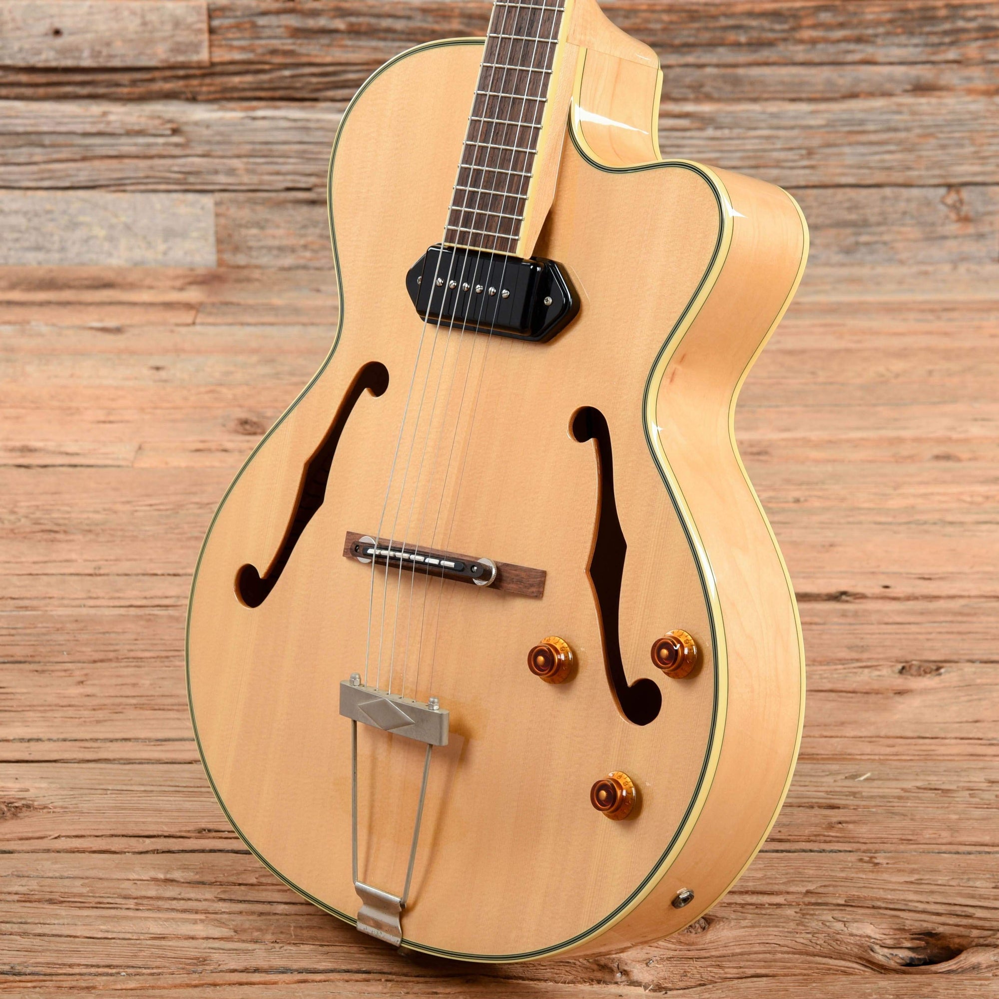 Alvarez AD65CE Natural – Chicago Music Exchange