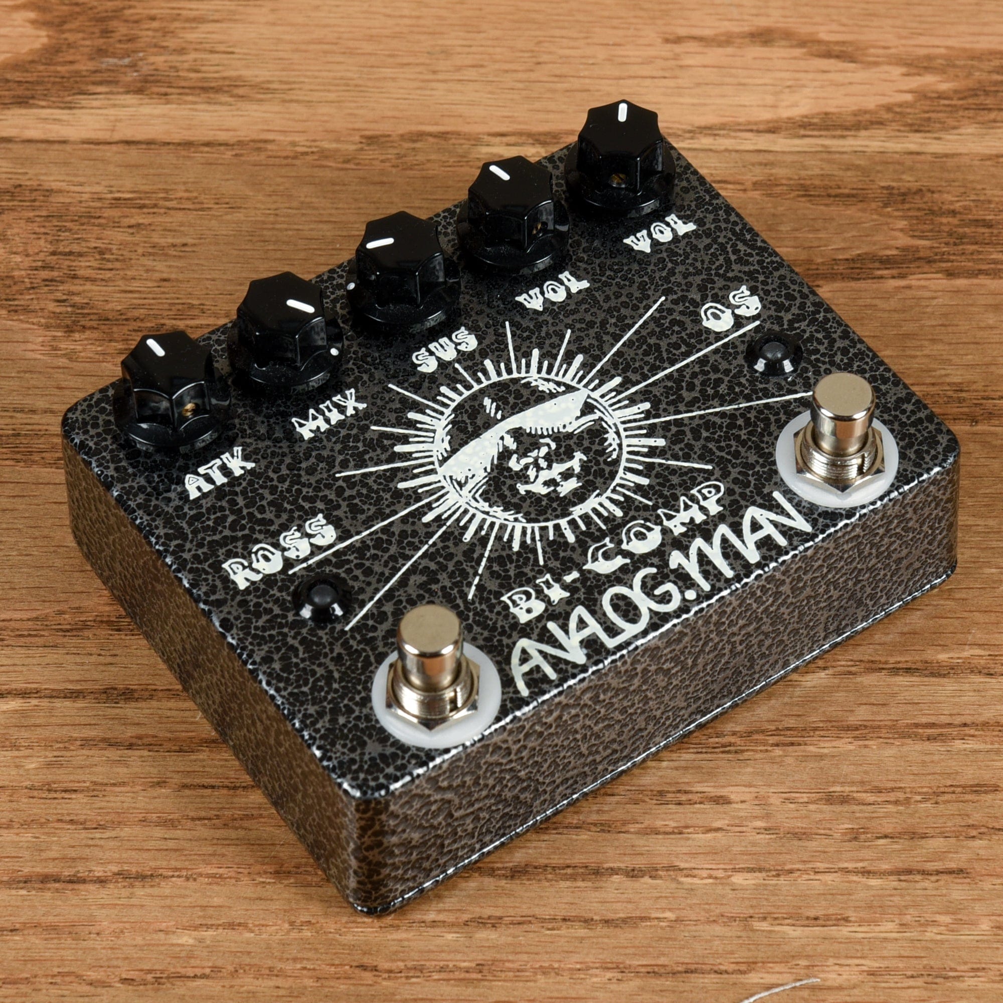 Analogman Bi-Comprossor Compressor Pedal – Chicago Music Exchange