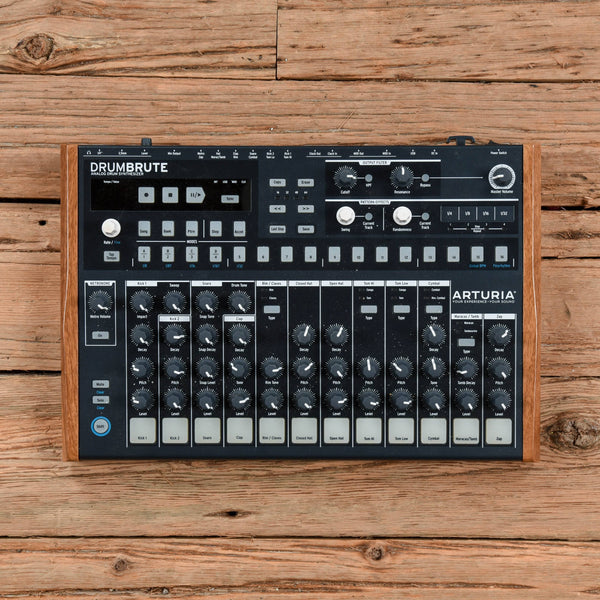 Arturia DrumBrute Analog Drum Machine and Sequencer – Chicago Music ...