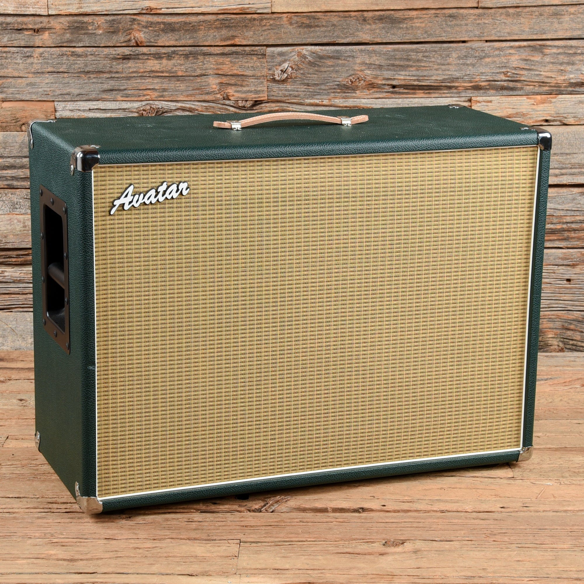 Avatar G212 Traditional 2x12 Speaker Cabinet – Chicago Music Exchange