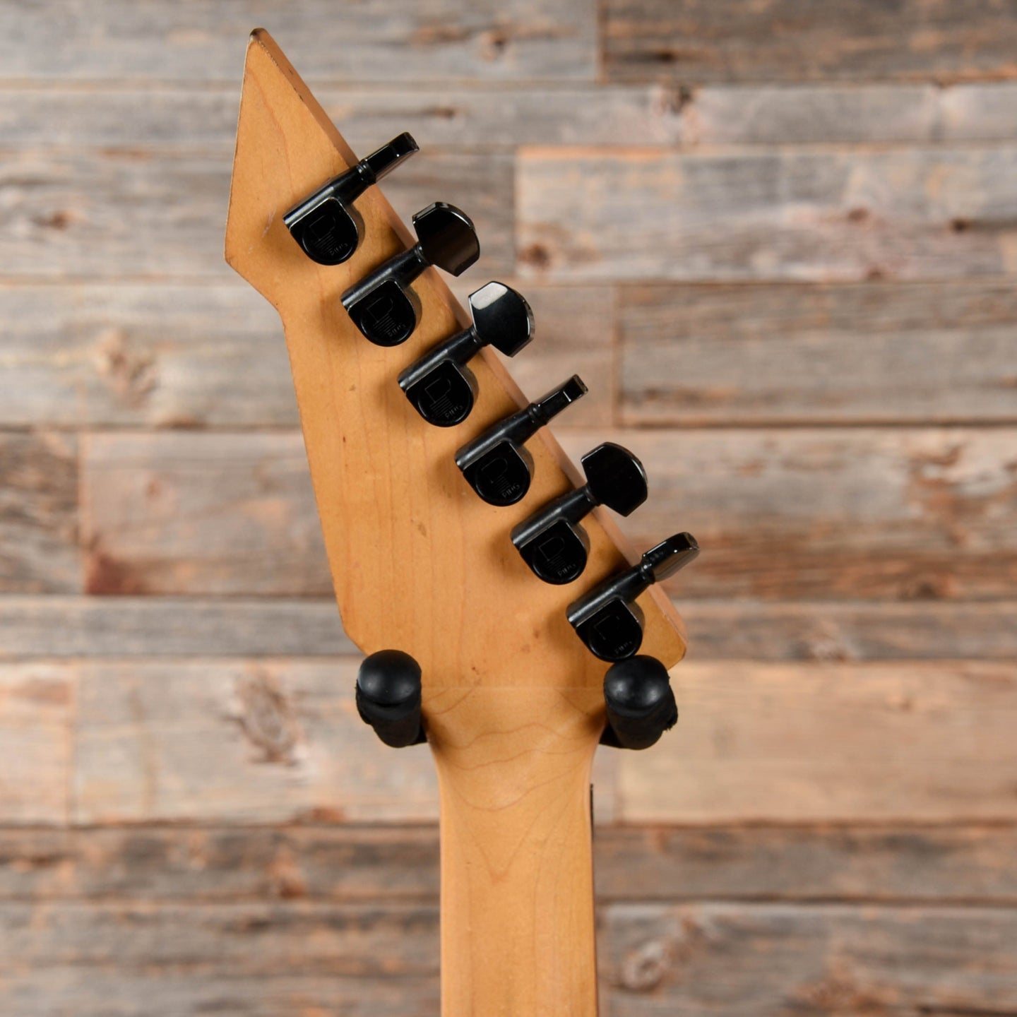 B.C. Rich Bich Red – Chicago Music Exchange