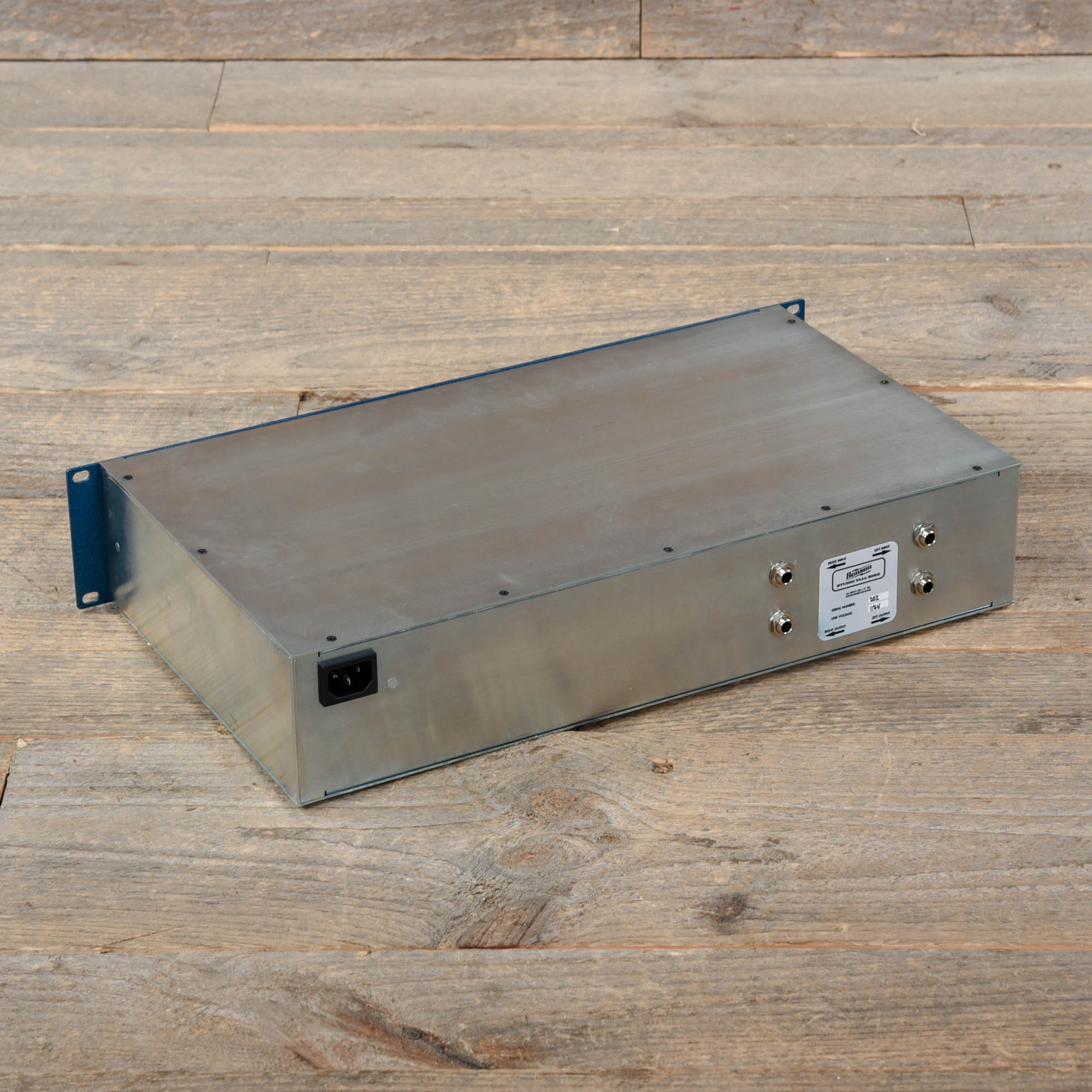 Benson Studio Tall Bird Spring Reverb Effect Rack – Chicago Music Exchange