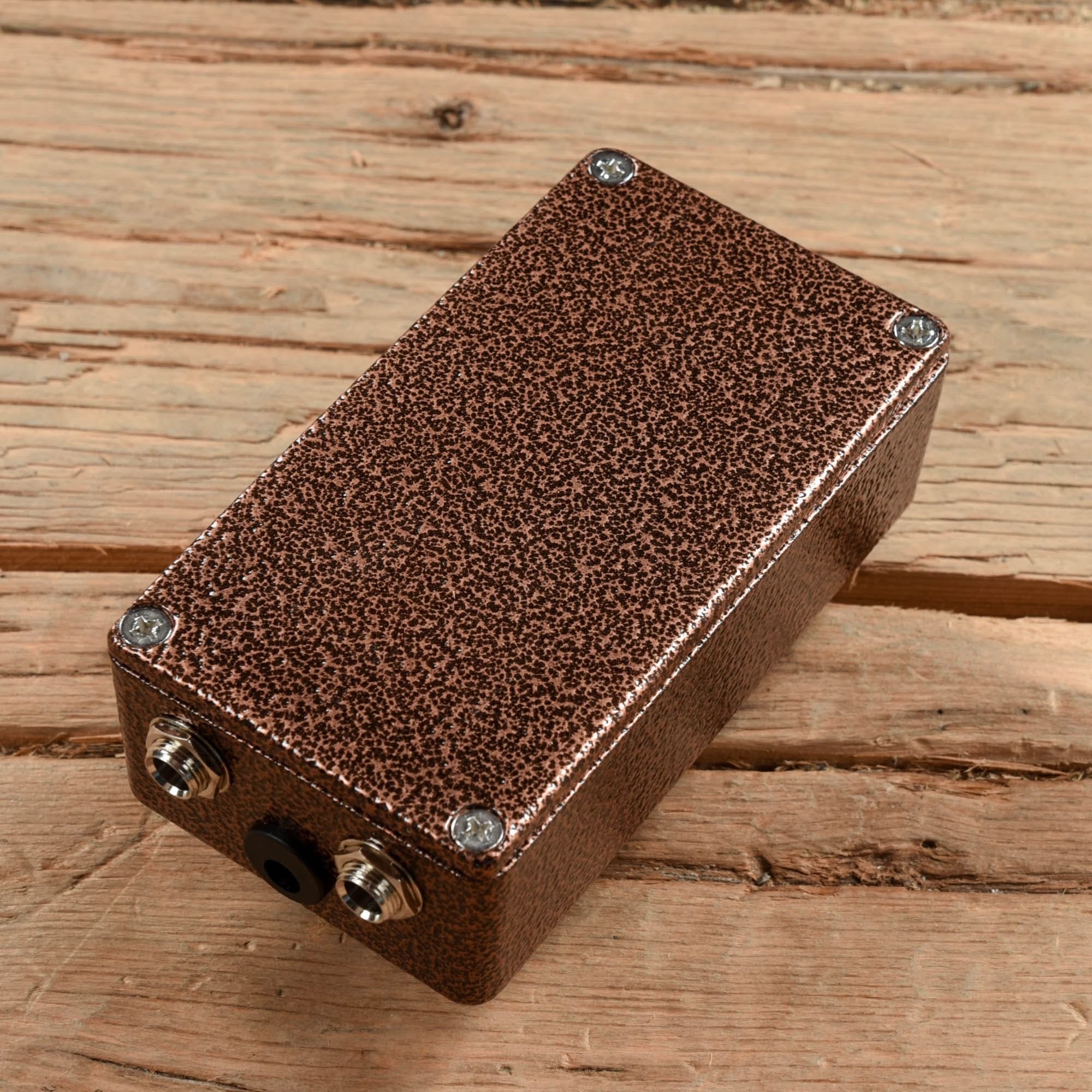 Blammo! Electronics Fuzz Unit – Chicago Music Exchange