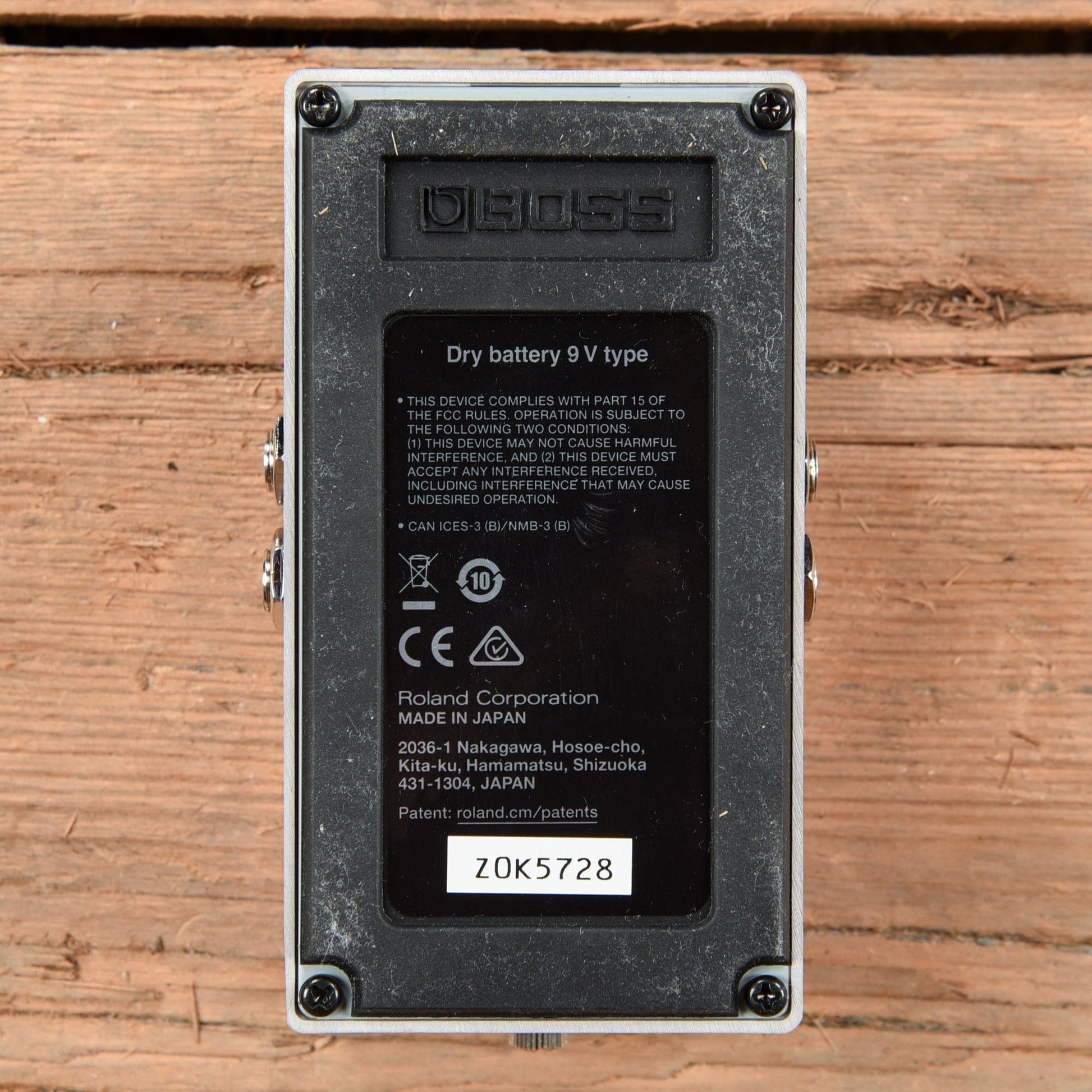 Boss DC-2W Dimension C Chorus Waza Craft – Chicago Music Exchange